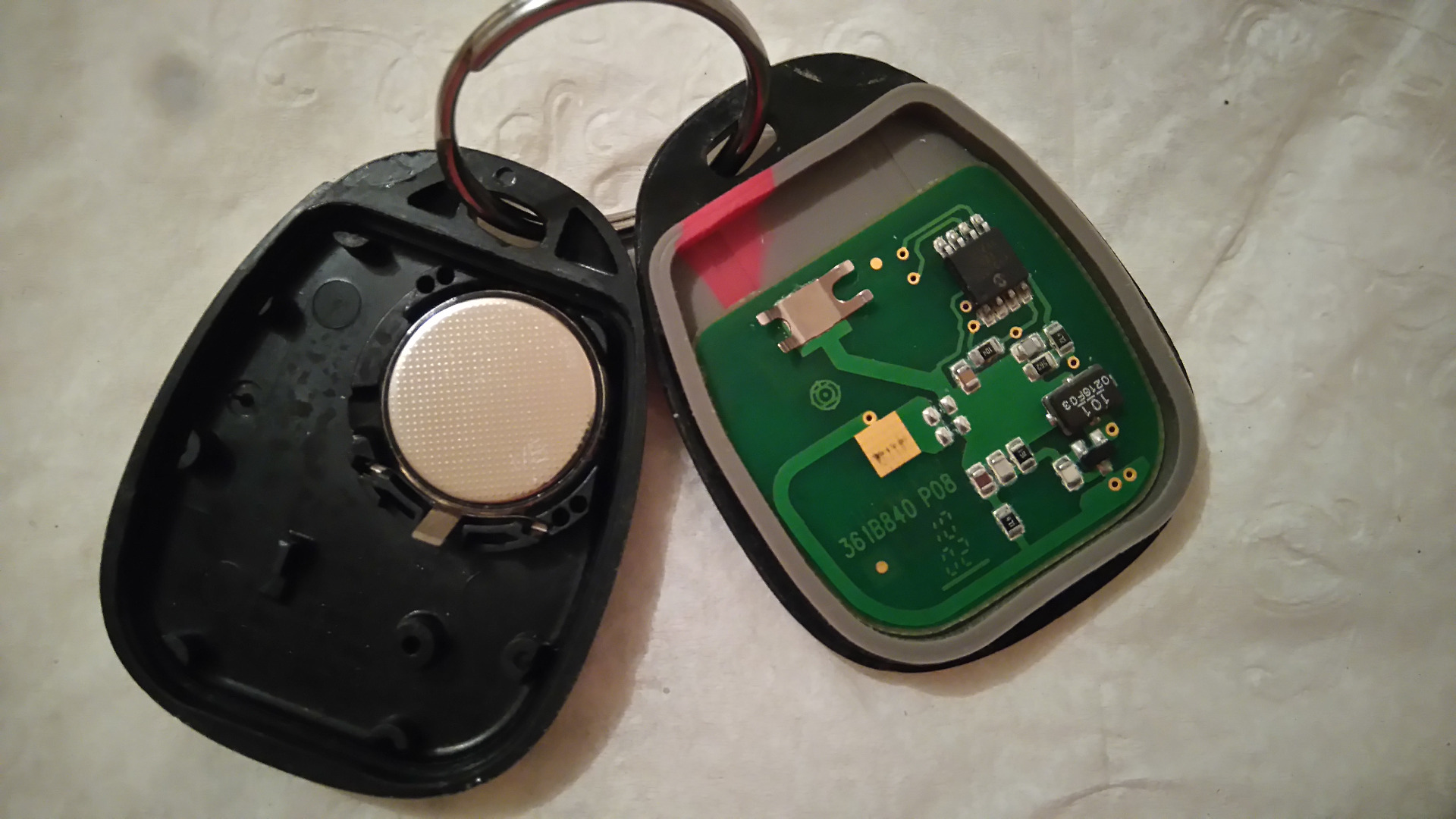 Fixing a Key Fob That Has Been to the Cleaners. : 8 Steps (with ...