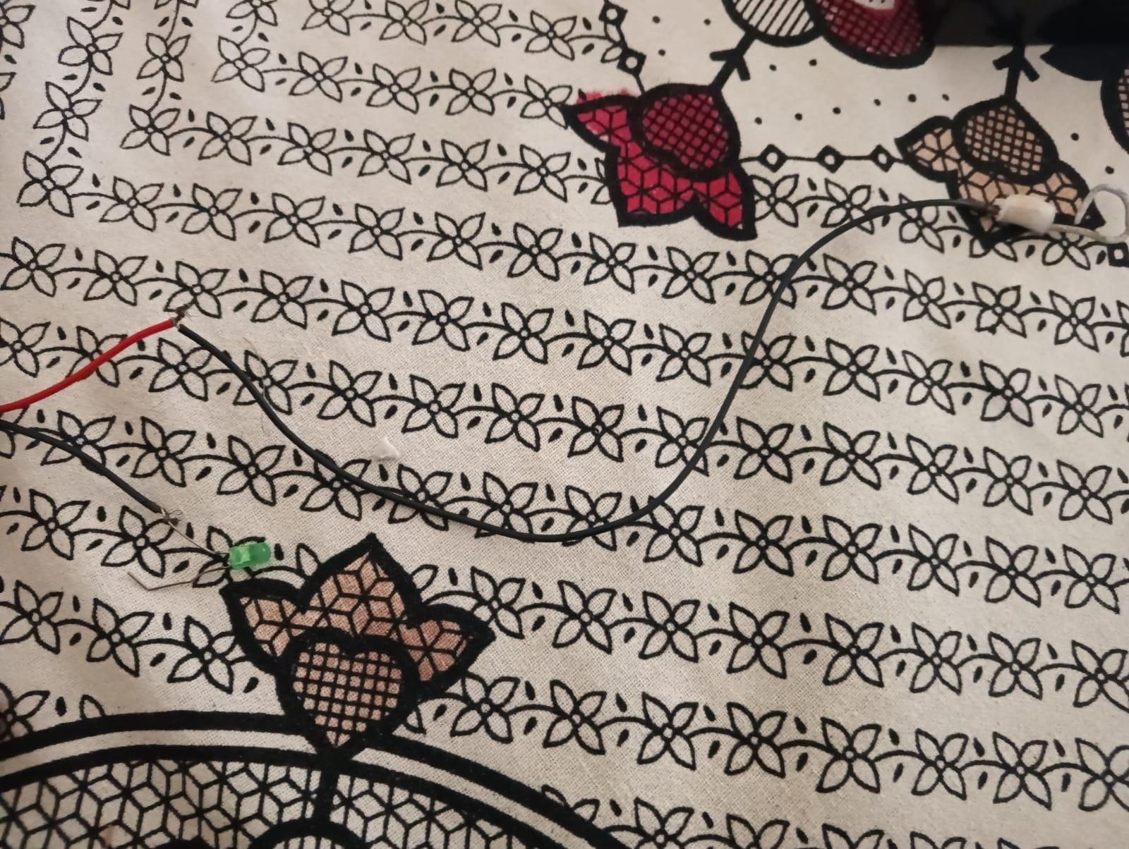 Cross the Wire Without Touching Puzzle : 3 Steps - Instructables