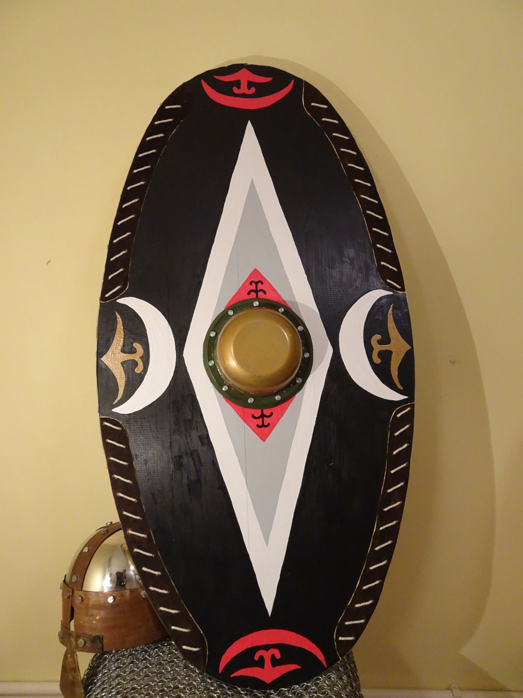 European Shield. Dacian Shield.How to Make a Wooden Shield Easily? : 6 ...