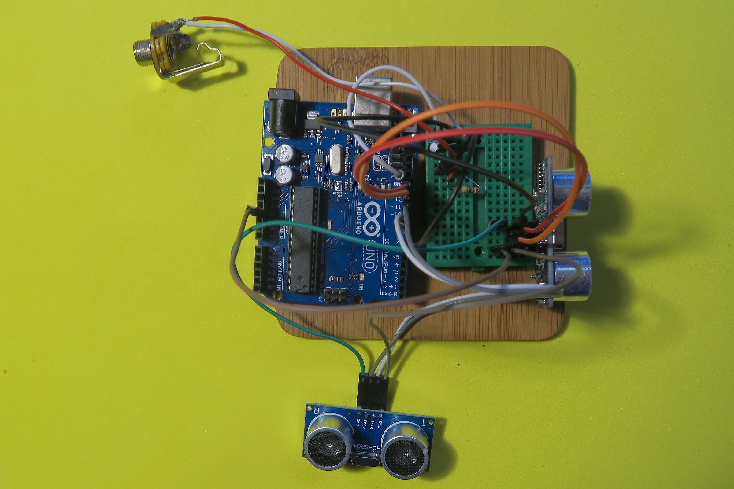 MiniMin - a Theremin Style Instrument From 6 Components (with Pictures) - Instructables