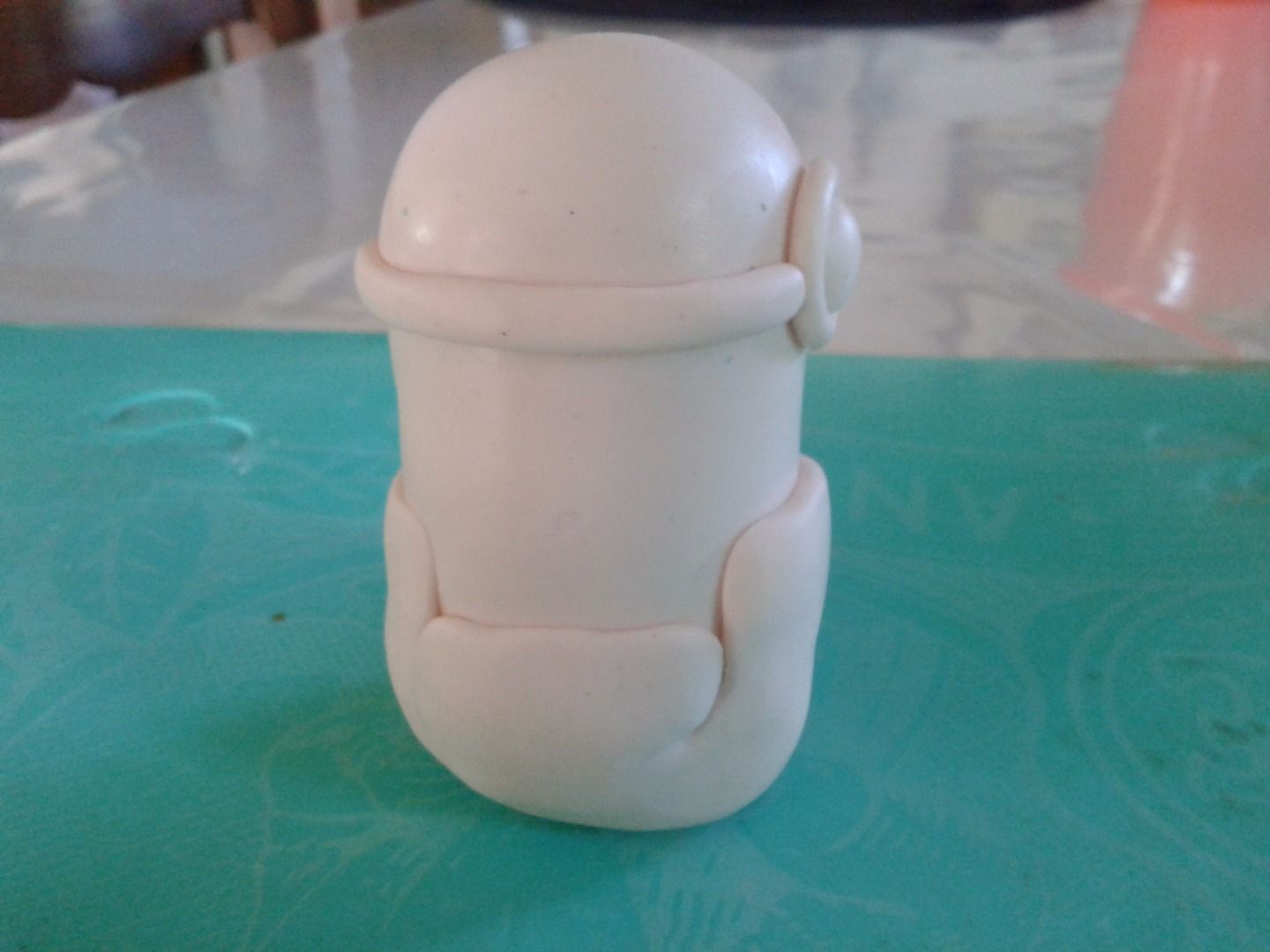 Minion From Polymer Clay : 9 Steps (with Pictures) - Instructables