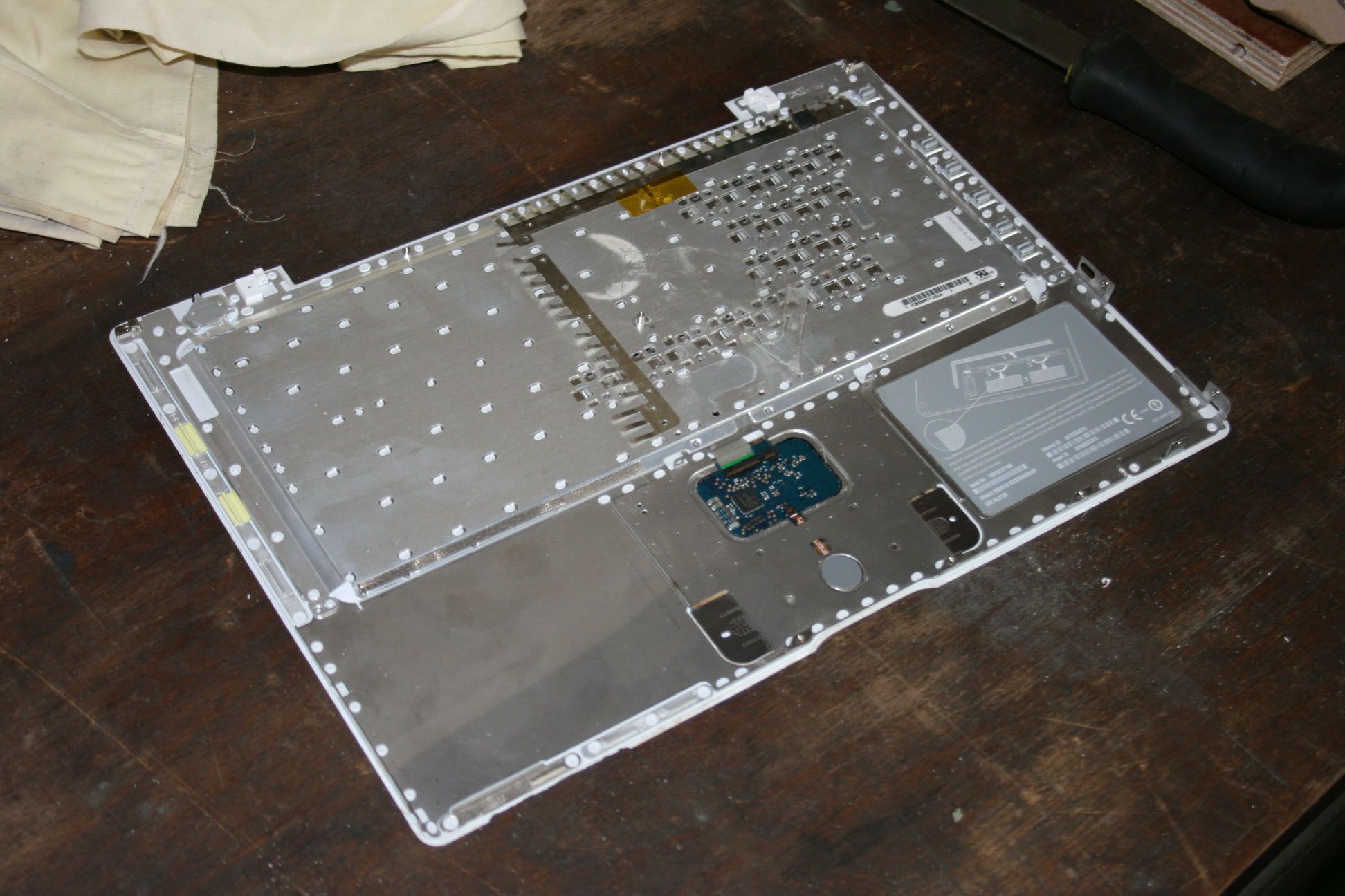 How to Make a Macbook Tablet : 11 Steps (with Pictures) - Instructables