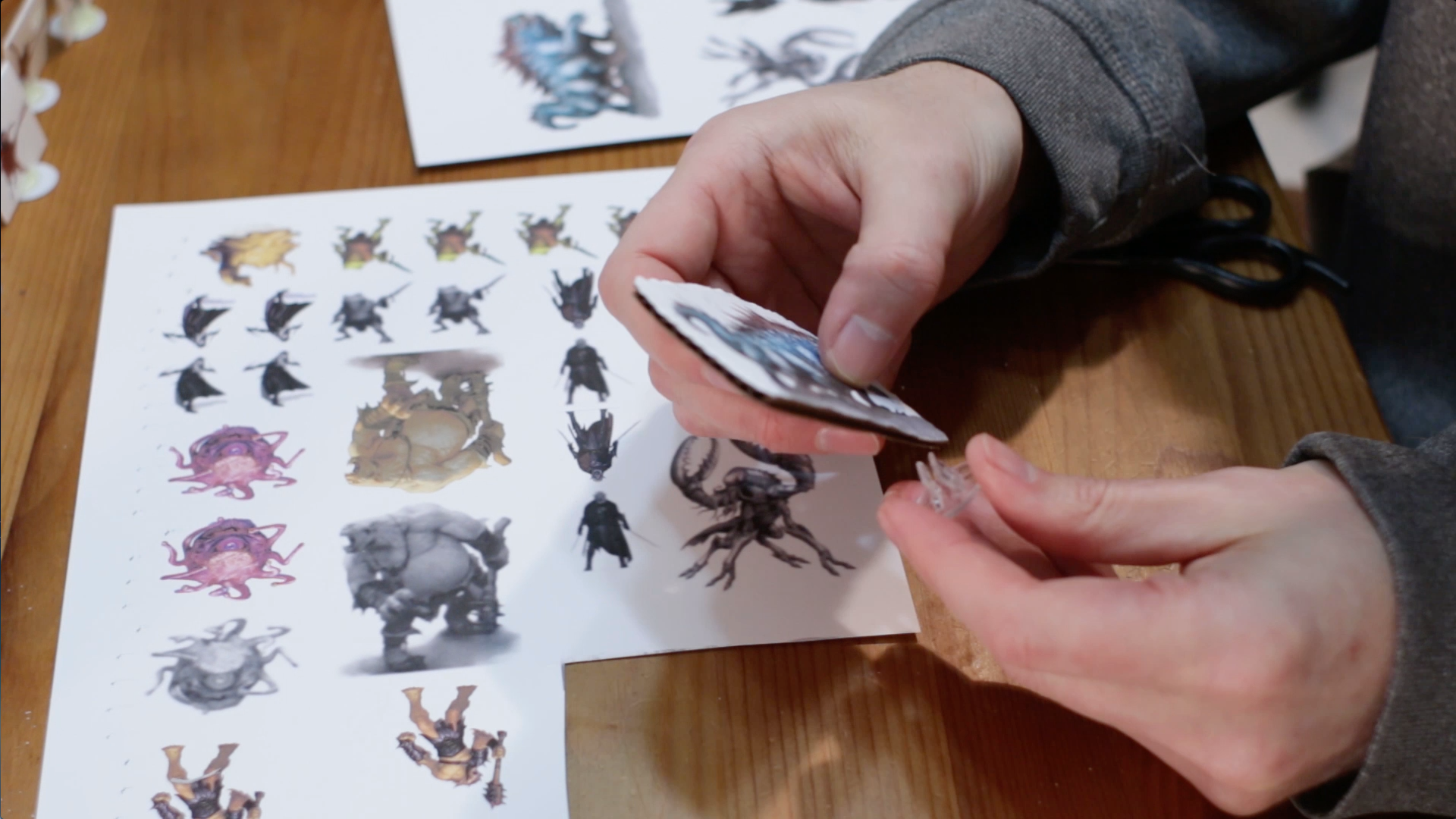 Dungeons and Dragons Paper Miniatures (Pathfinder, Warhammer, Etc ...