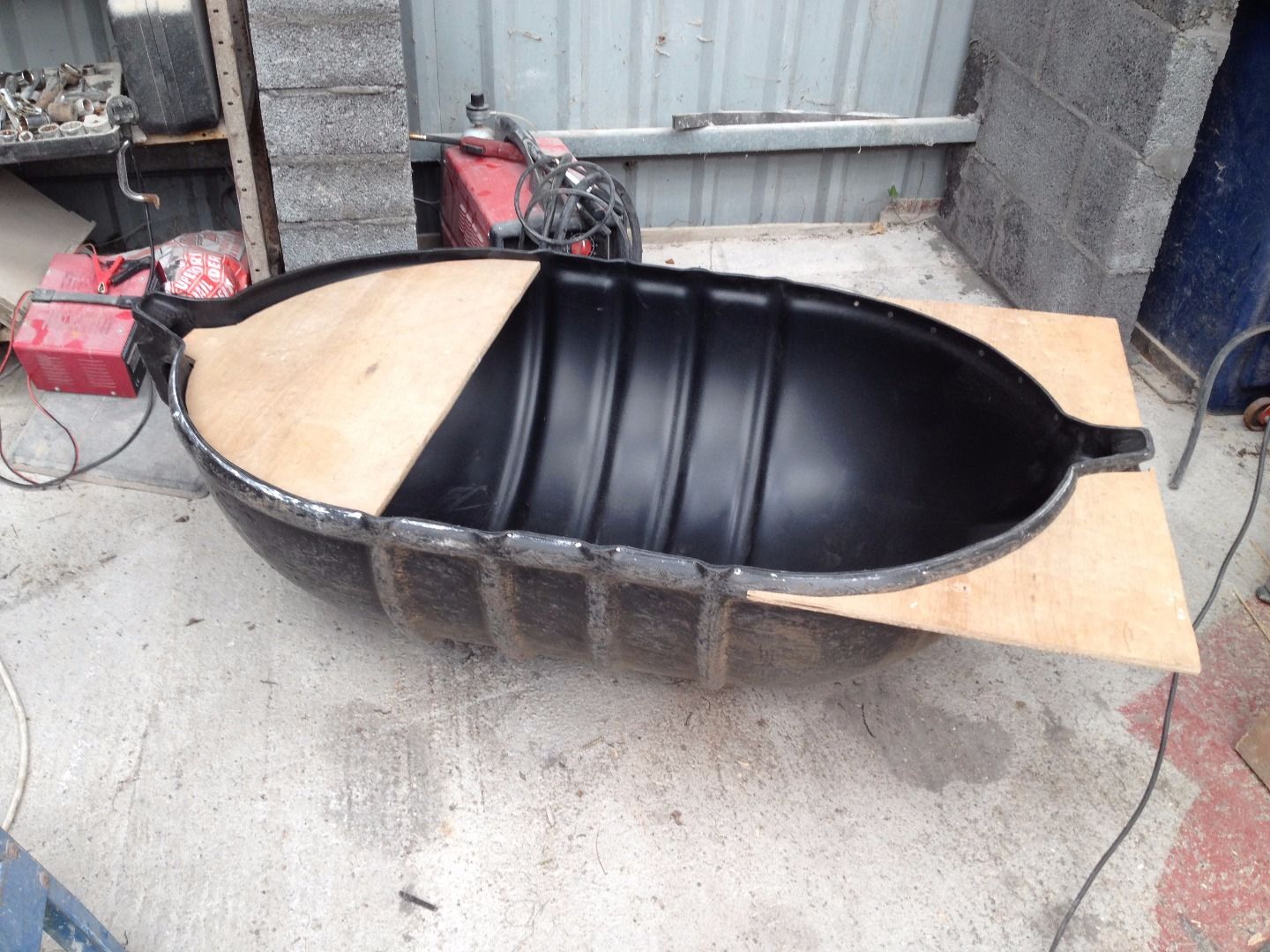 Build a Mussel Float Boat : 10 Steps (with Pictures) - Instructables