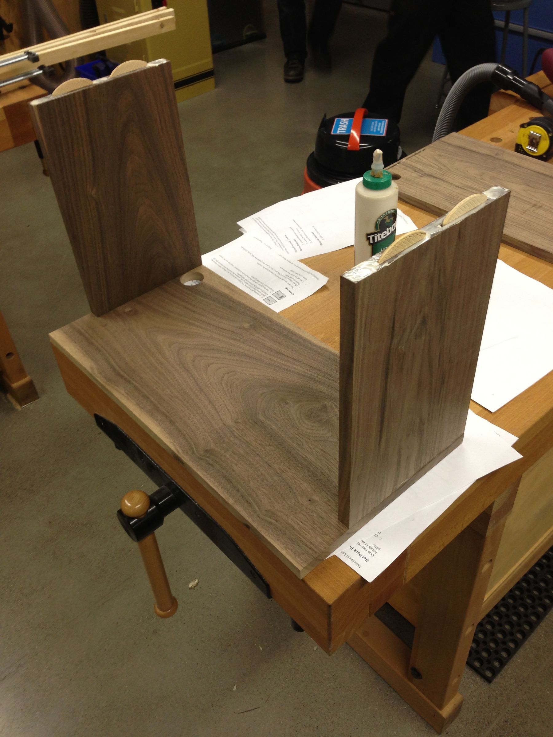 Wall-Mounted Standing Desk : 11 Steps (with Pictures) - Instructables