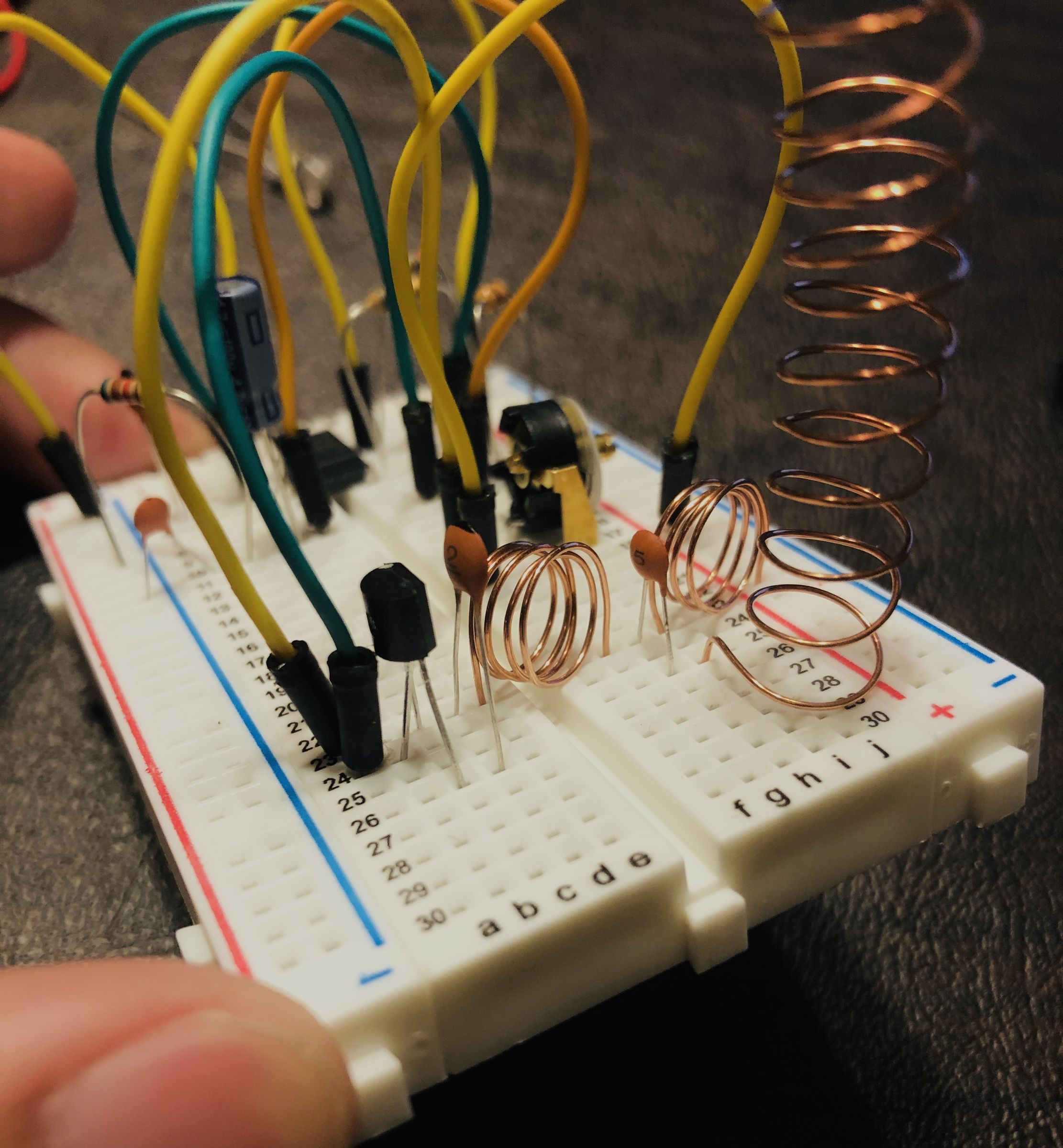 Radio Frequency Jamming Circuit 555 Timer : 6 Steps - Instructables