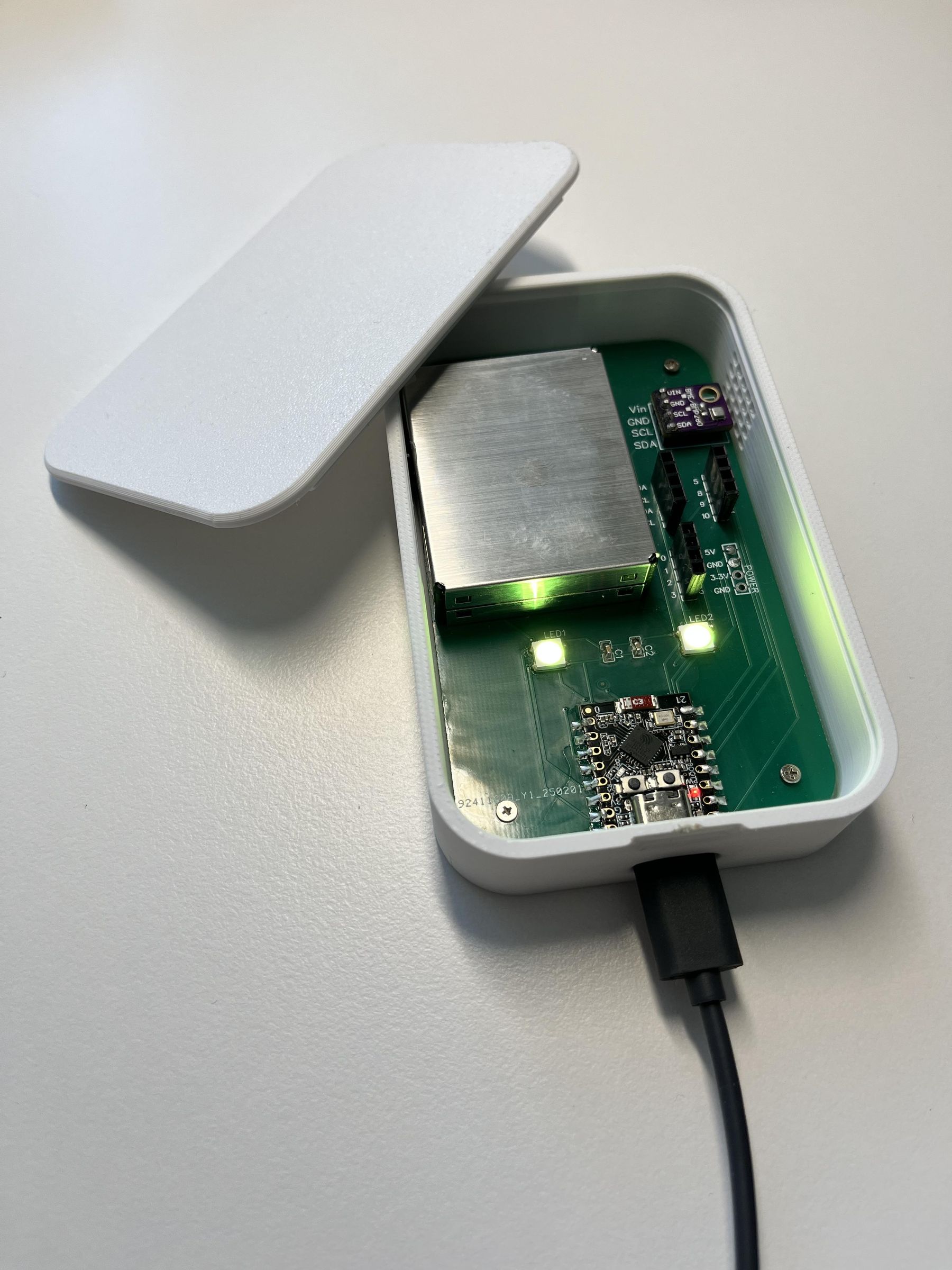 Portable DIY Air Quality Monitor With ESP32, PMS7003 and Grafana - Open ...