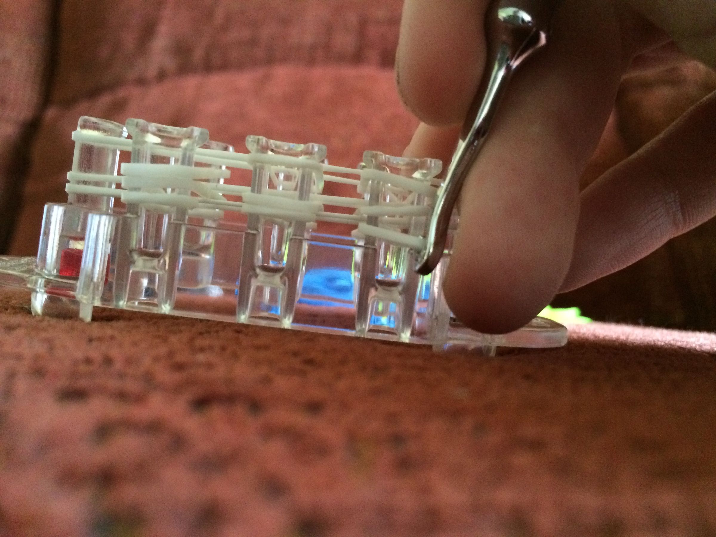 Loom Band Dog Collar Revamp : 8 Steps - Instructables