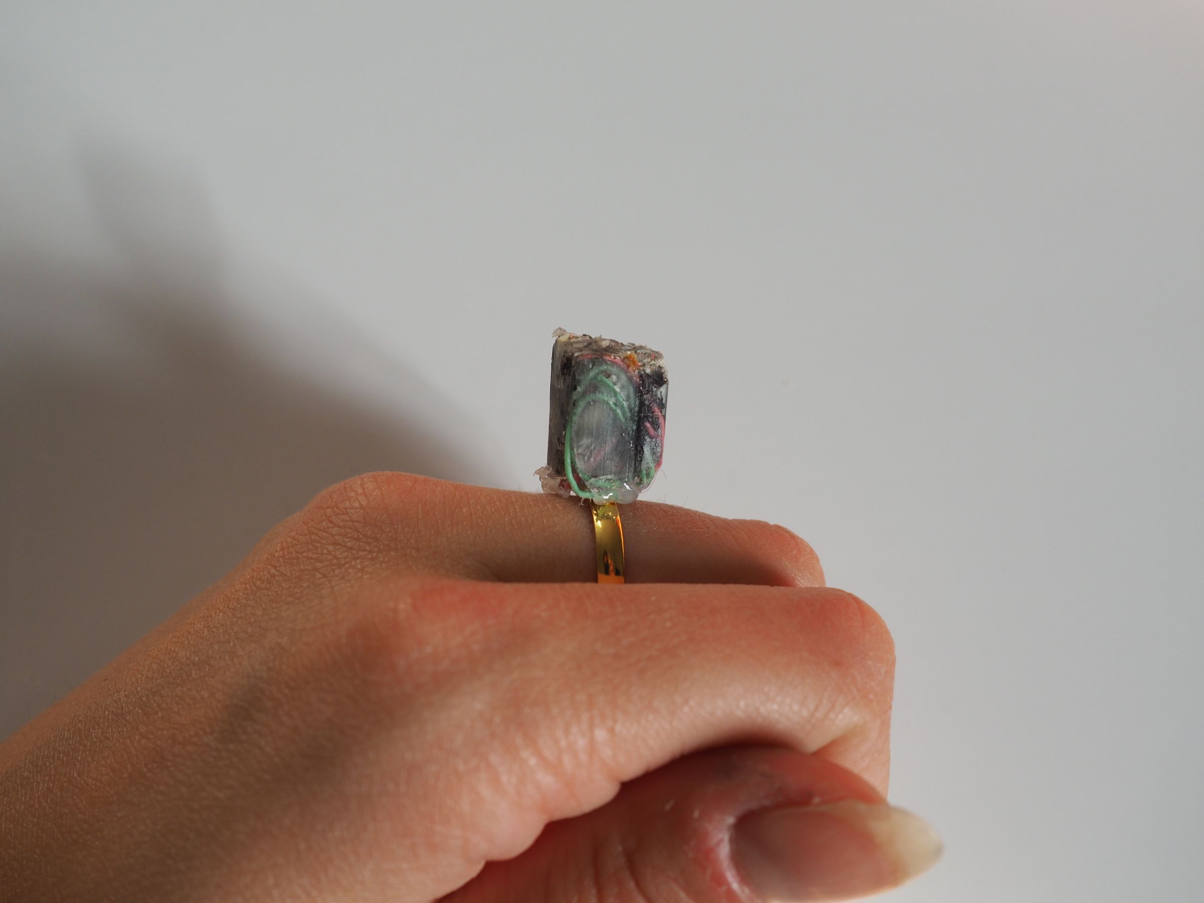 E-waste Ring : 6 Steps - Instructables