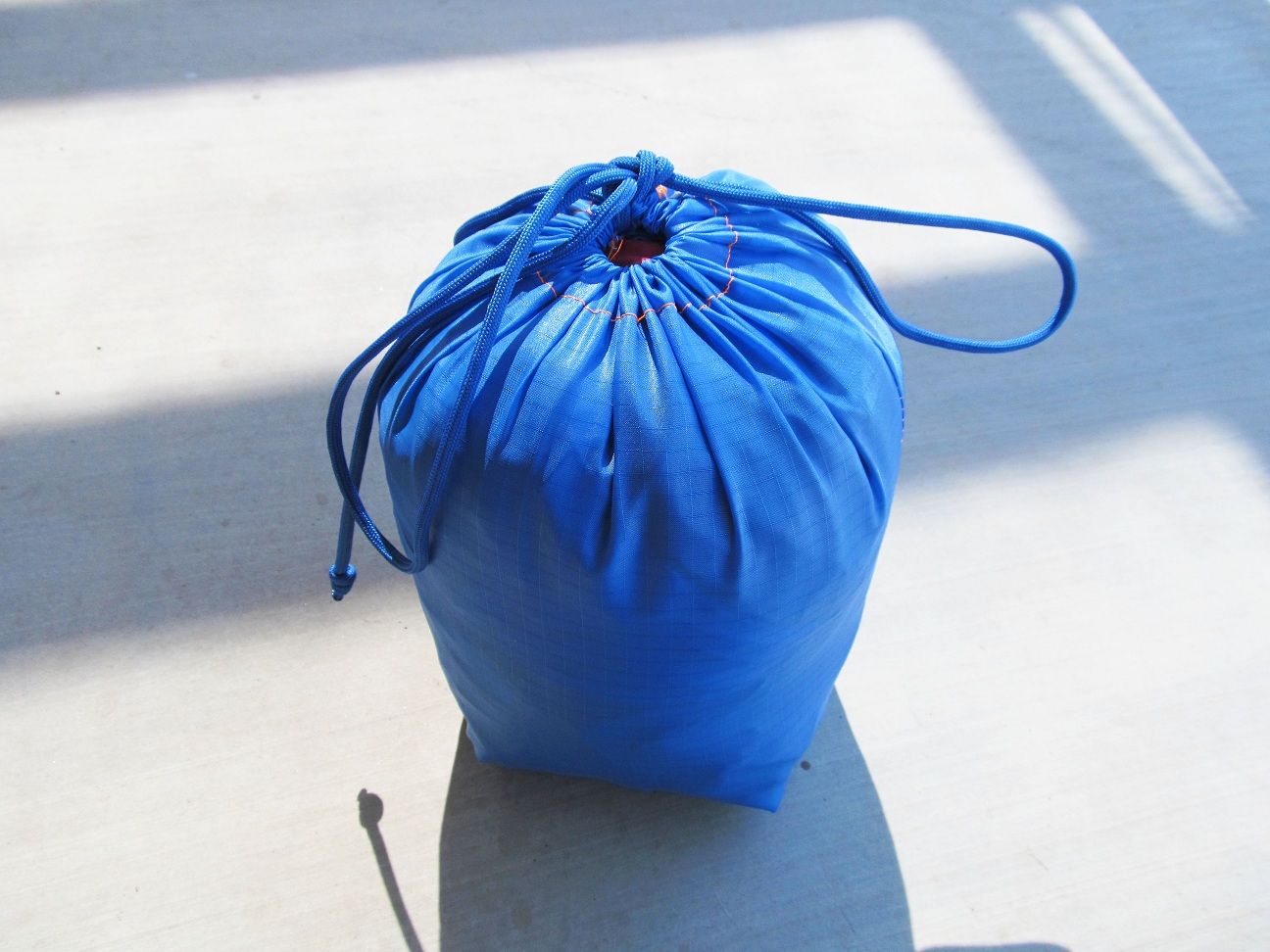 Make a Rip Stop Nylon Hammock : 5 Steps (with Pictures) - Instructables