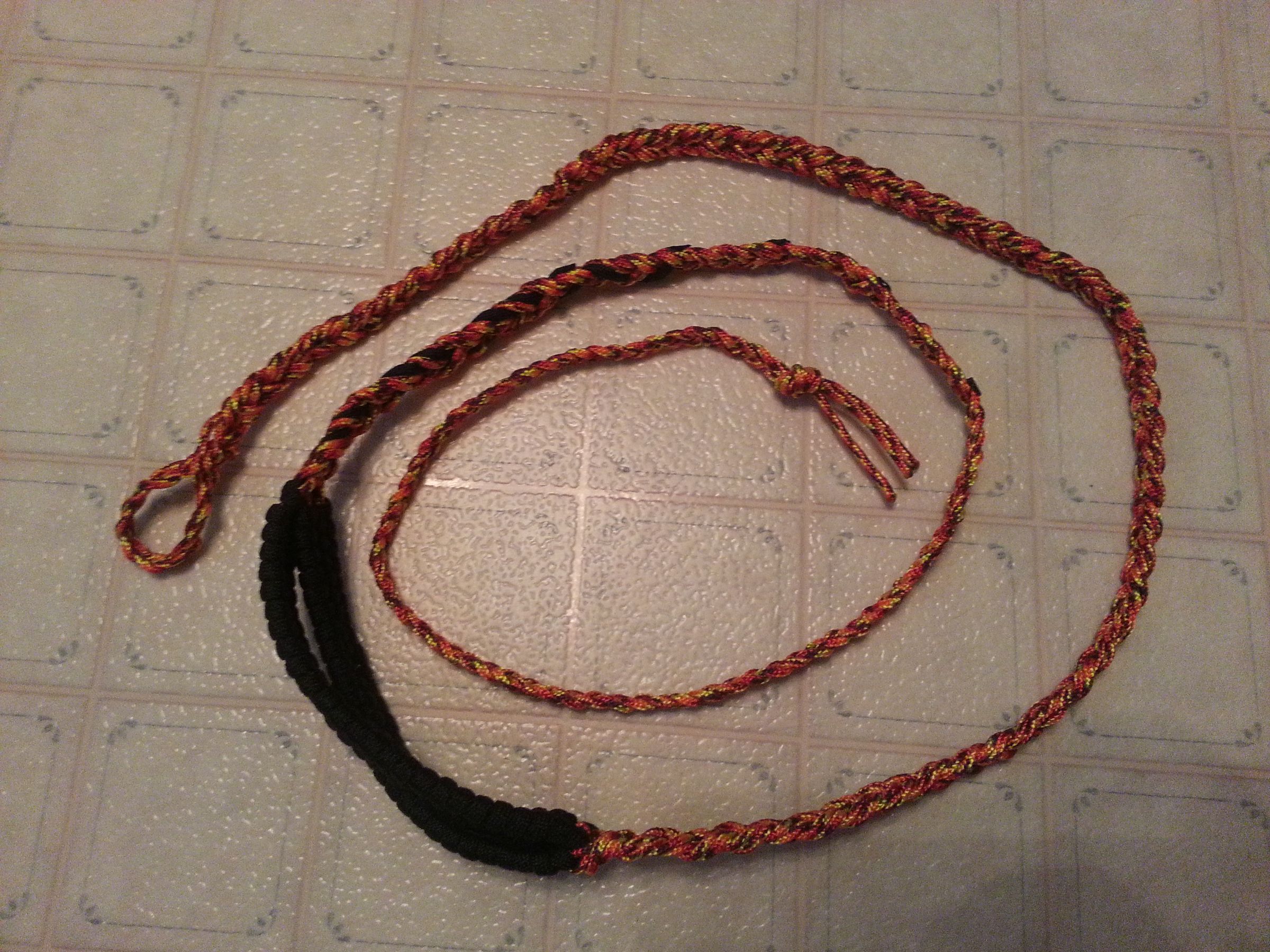 How to Make a Paracord "David's Sling" : 8 Steps (with Pictures ...