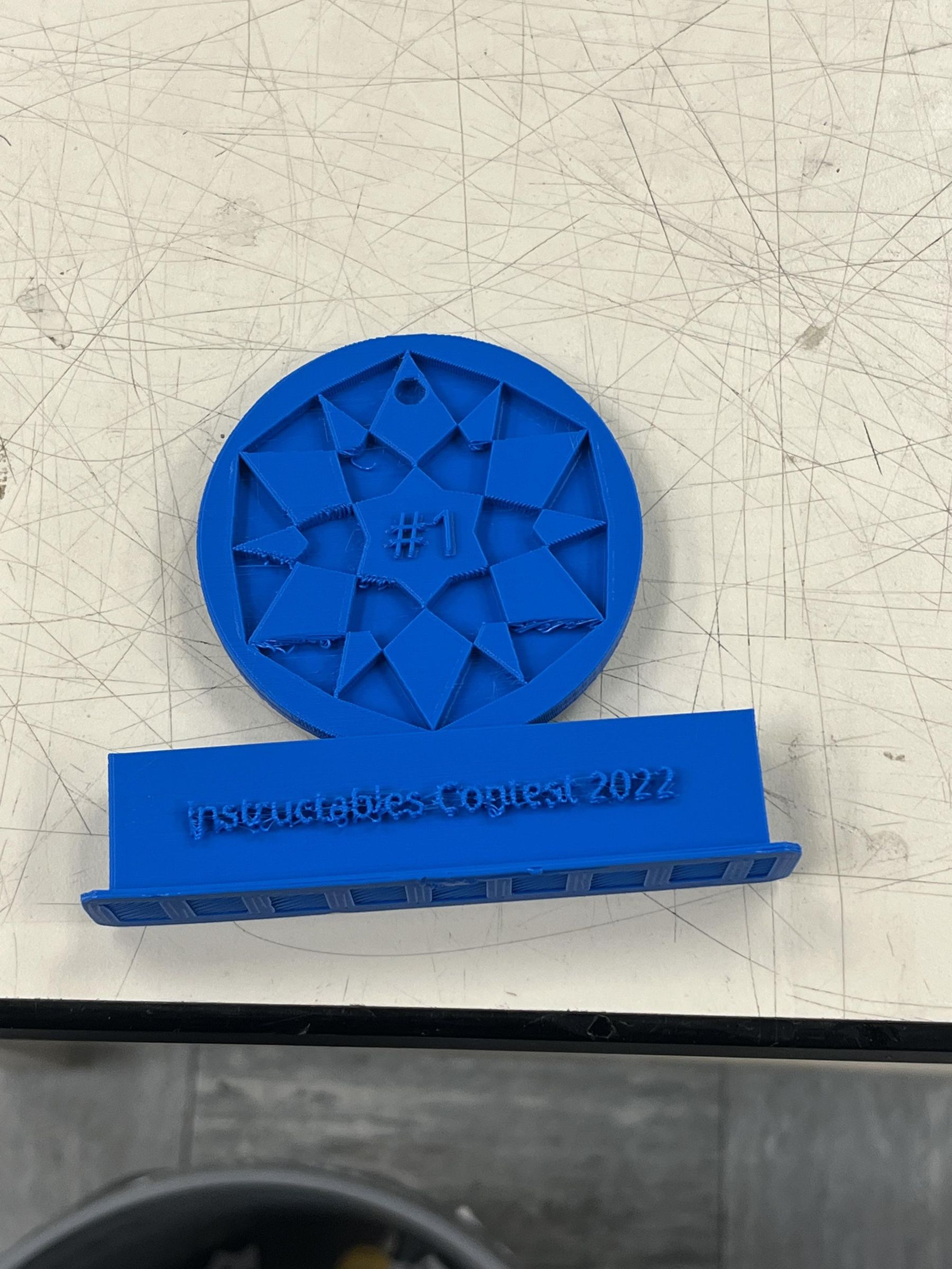 Snowflake Trophy : 5 Steps - Instructables