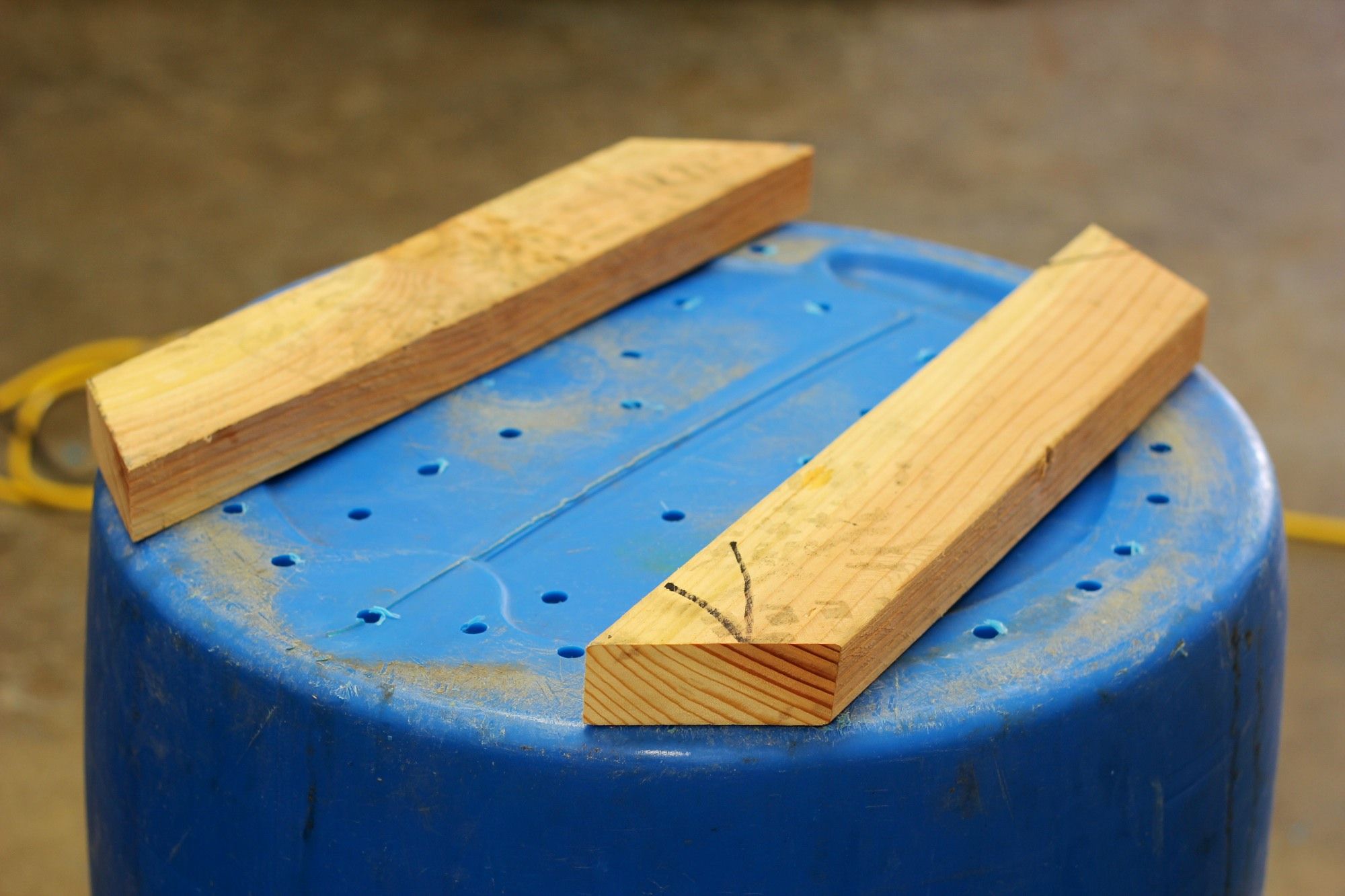Stylish and Low Cost 55 Gallon Drum Planters : 15 Steps (with Pictures ...