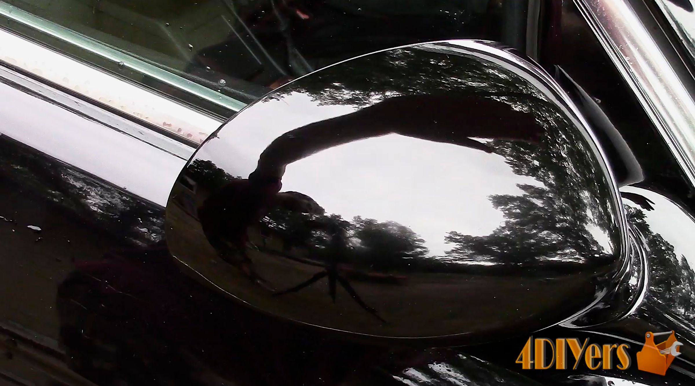 How to Easily Repair Paint Chips : 4 Steps (with Pictures) - Instructables