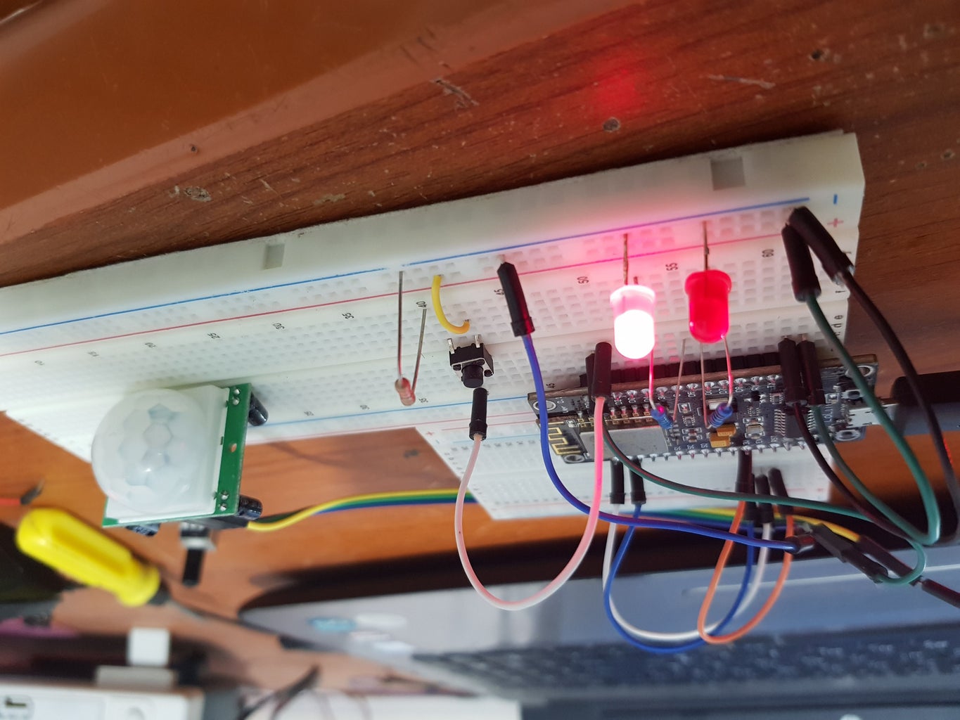 Simple Iot Project Using Esp8266 And Mqtt Protocol 7 Steps 9841