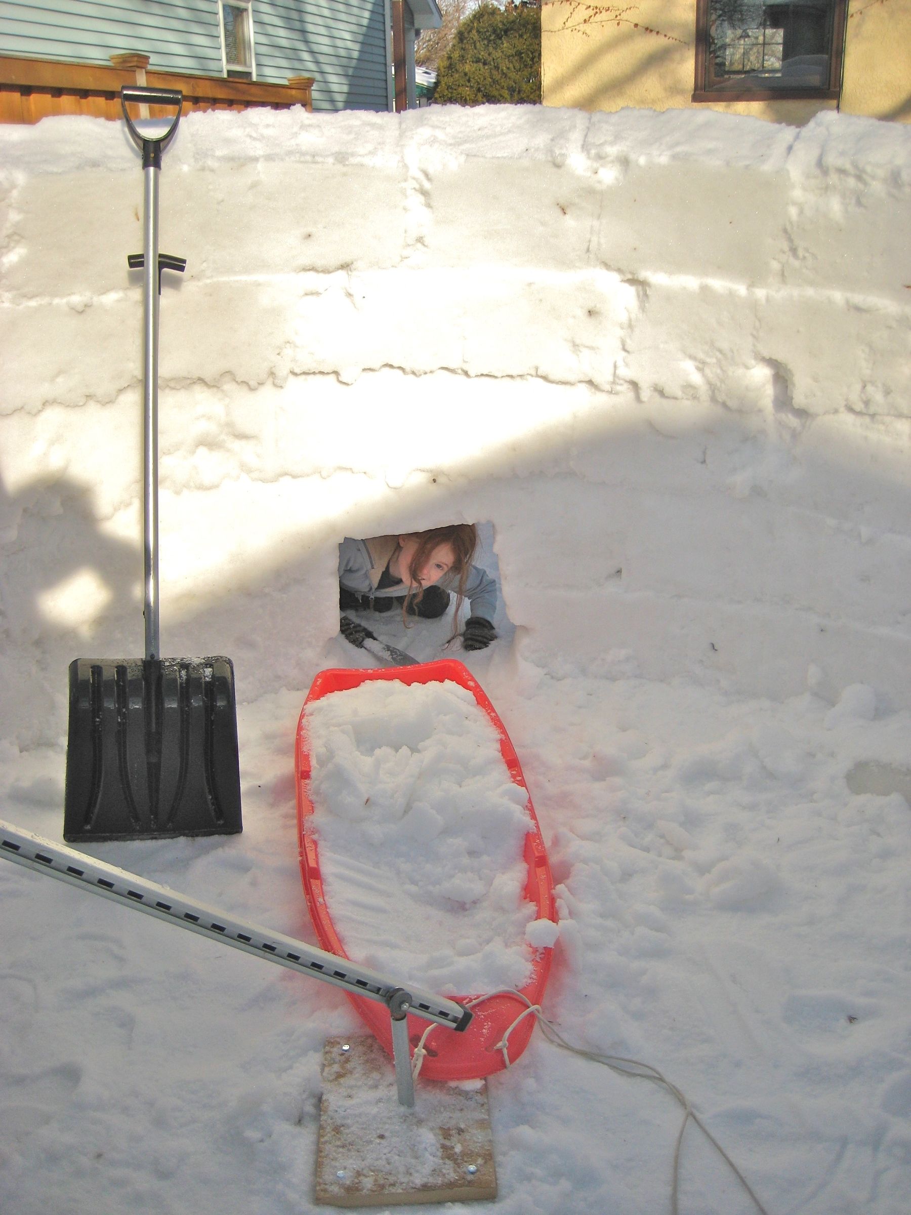 Igloo Made With Nifty Tool : 10 Steps (with Pictures) - Instructables