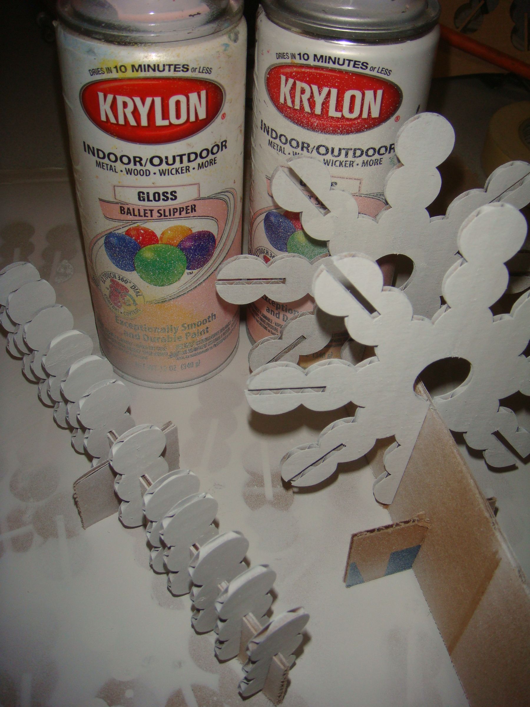 Cardboard Snowflake : 4 Steps - Instructables