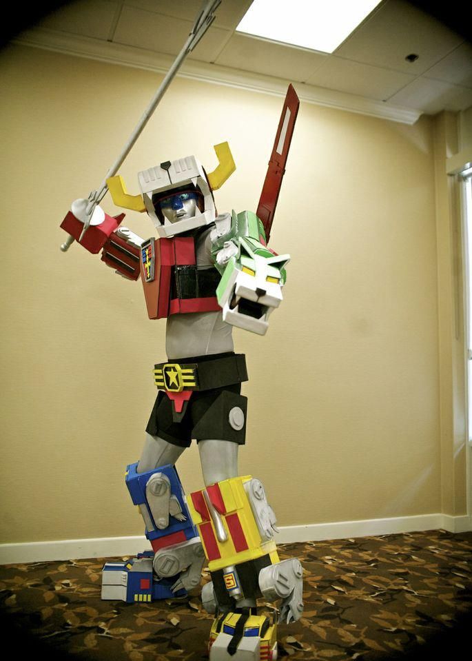 Voltron Costume : 6 Steps (with Pictures) - Instructables