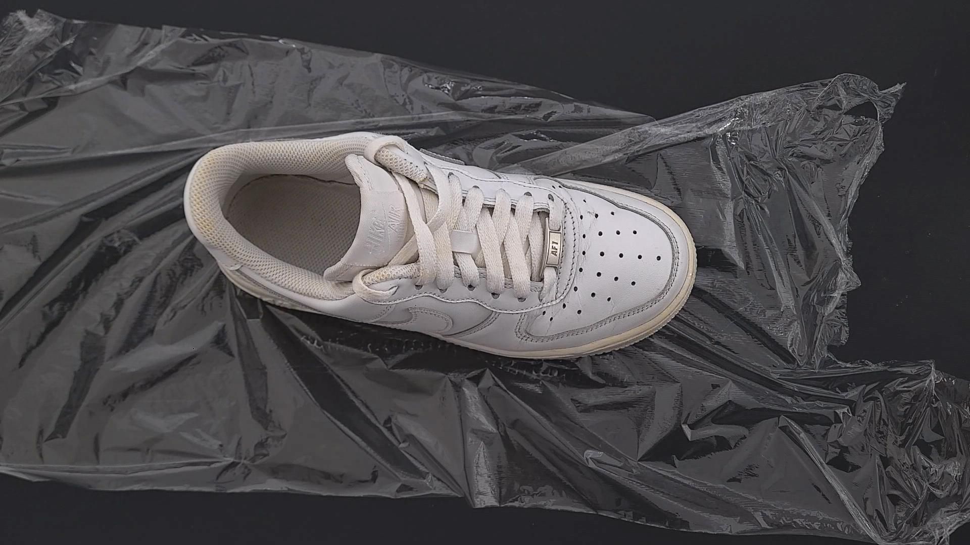 How to Unyellow Your Sneaker Sole : 9 Steps (with Pictures) - Instructables