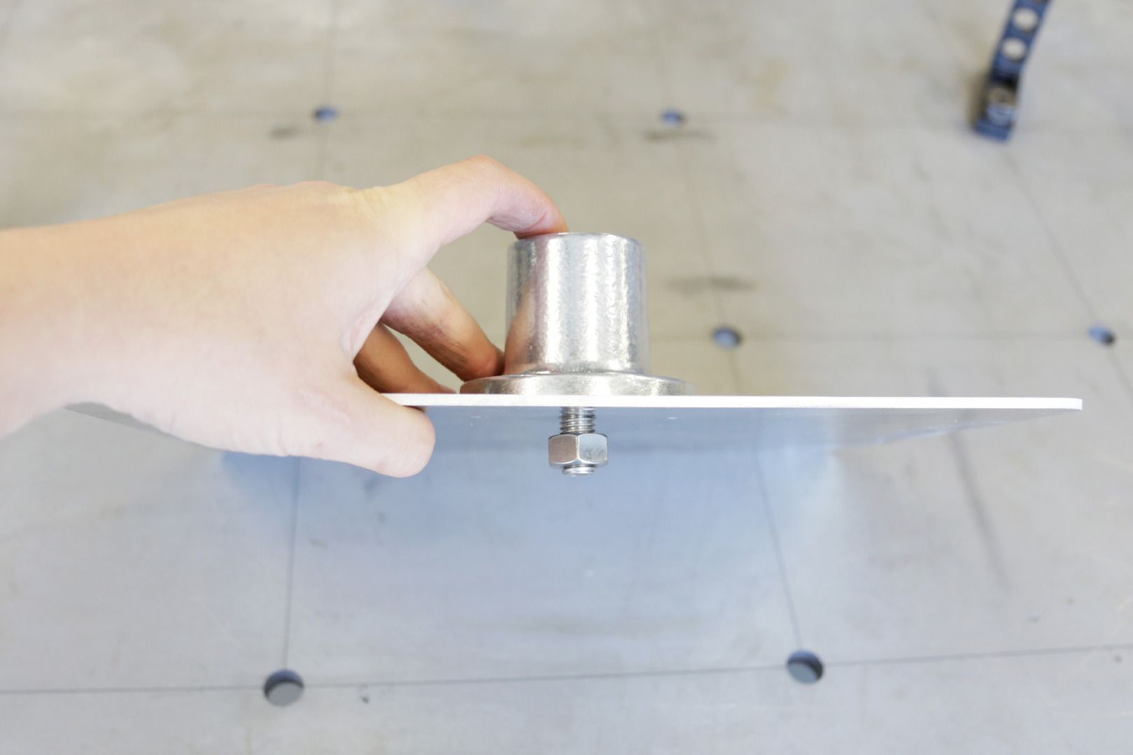 Detachable Projector Wall Mount : 19 Steps (with Pictures) - Instructables