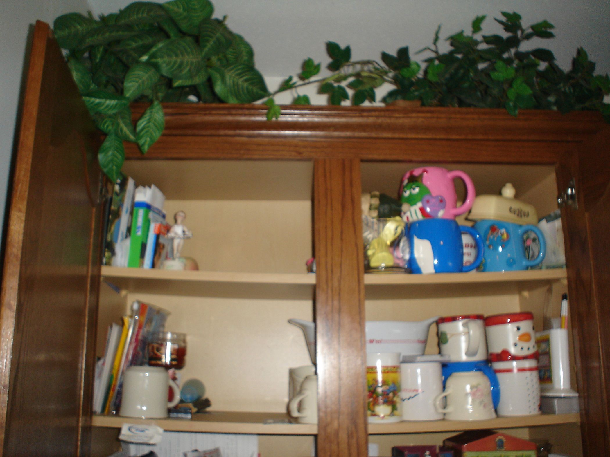 Hidden Kitchen Cd Player : 7 Steps - Instructables