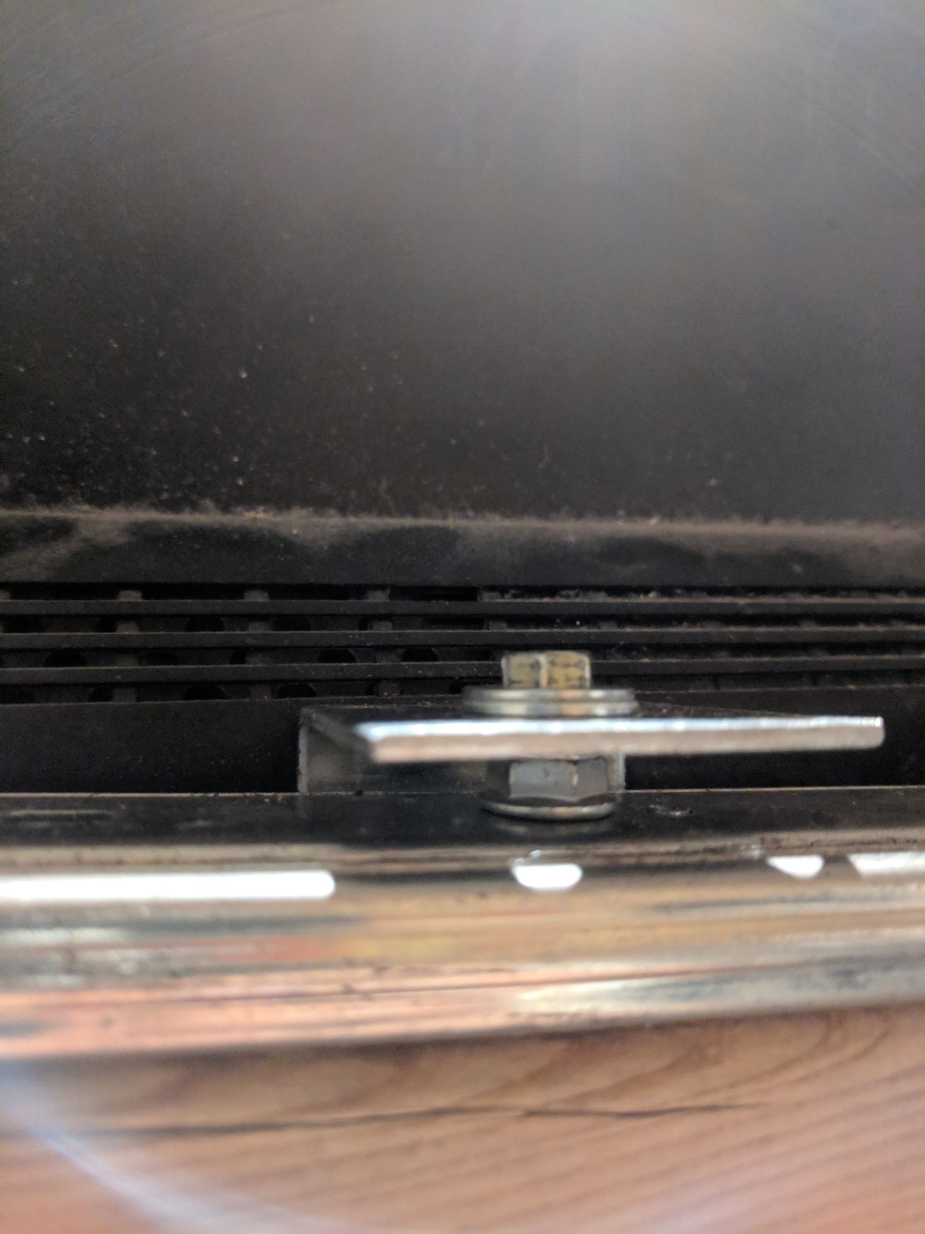 Build an Adjustable Triple Monitor Stand : 6 Steps - Instructables