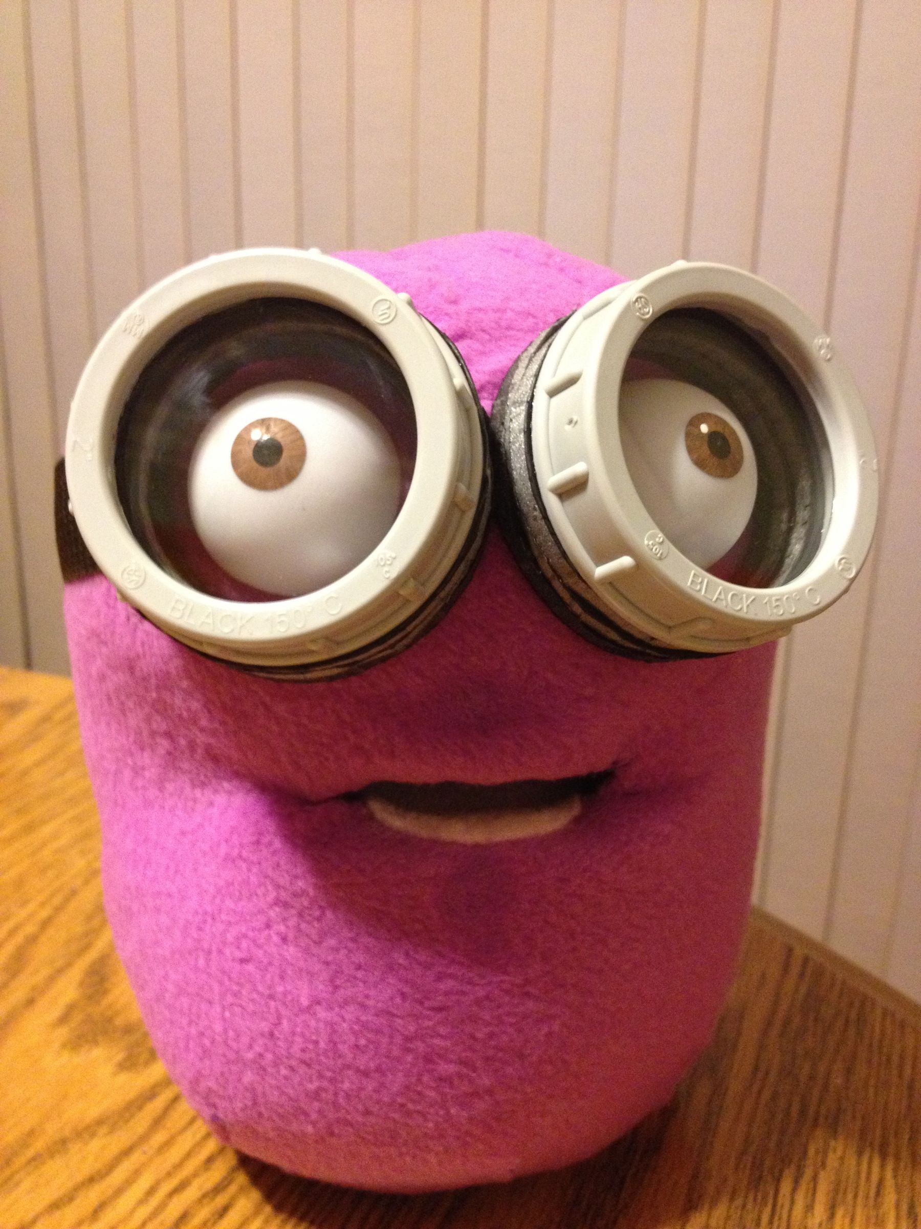 Custom Made Purple Minion Puppet : 14 Steps (with Pictures) - Instructables