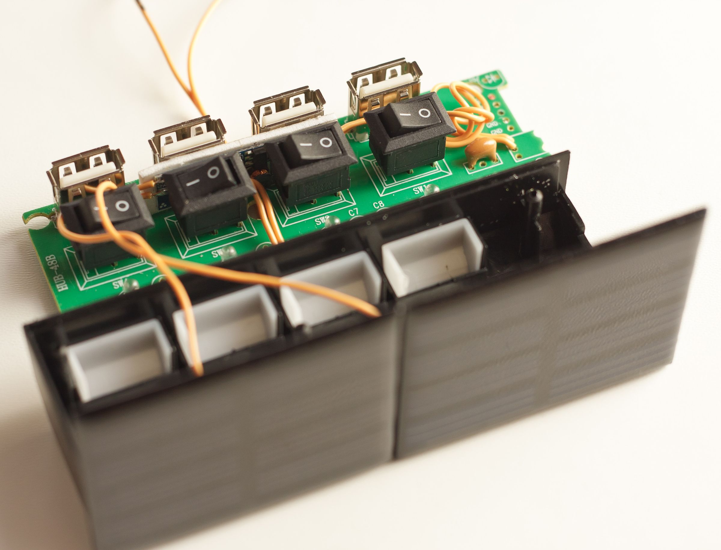 Easy Solar Charger and PSU [UPDATED] : 14 Steps (with Pictures ...