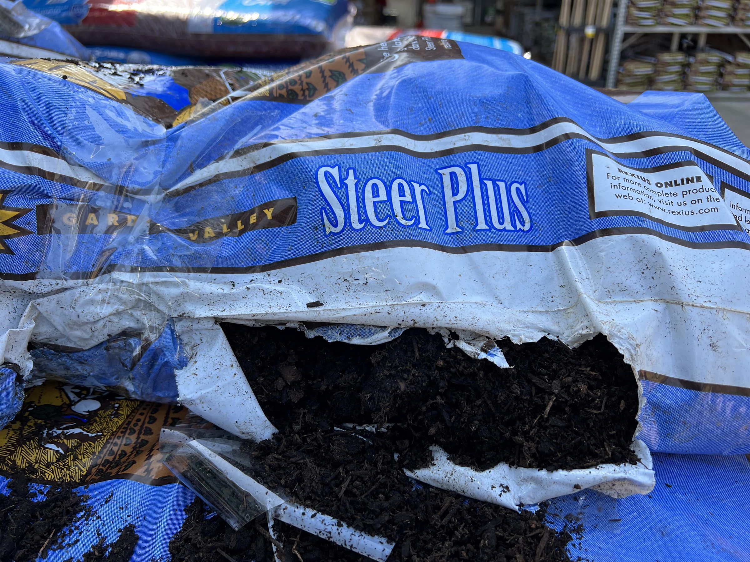 Manure Tea or Compost Tea : 4 Steps - Instructables