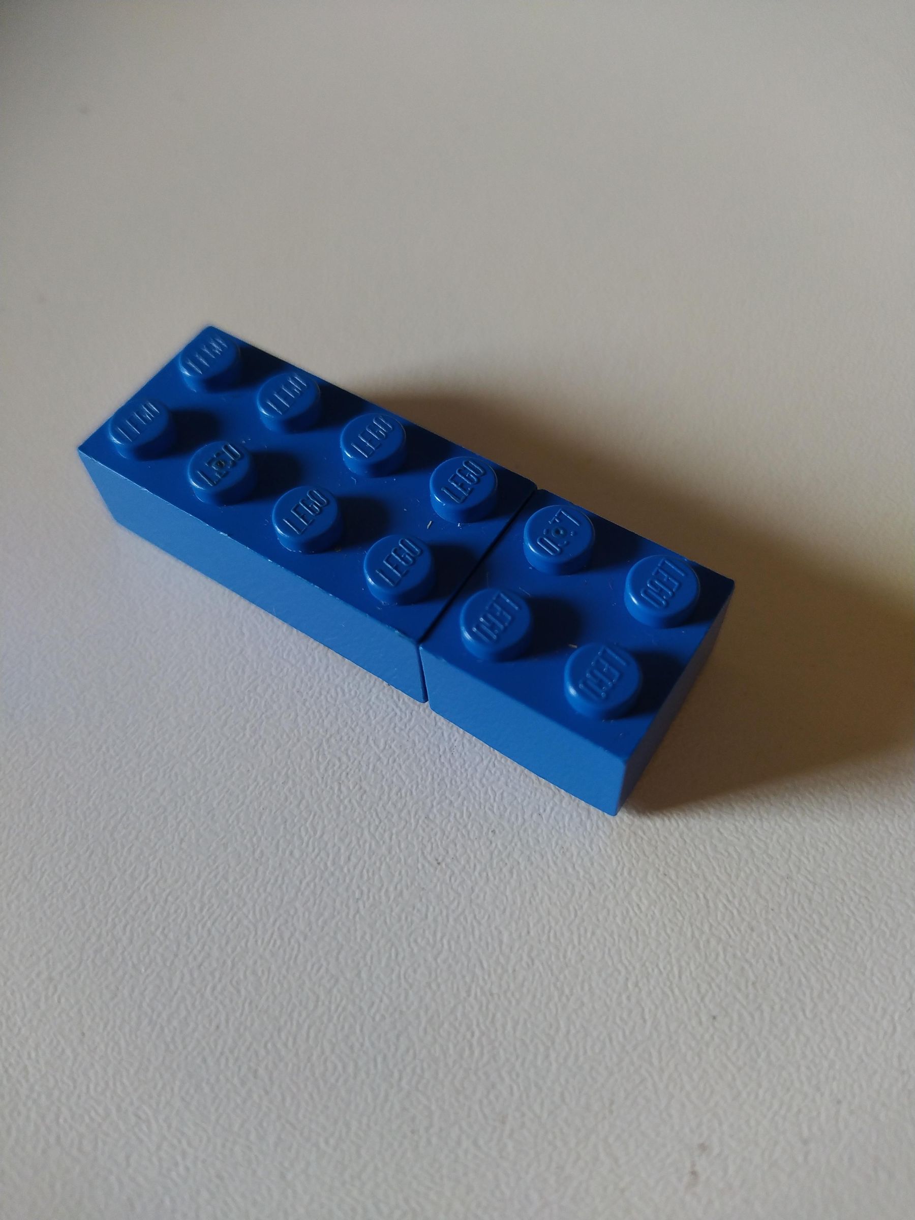 Awesome Lego USB Drive : 7 Steps - Instructables