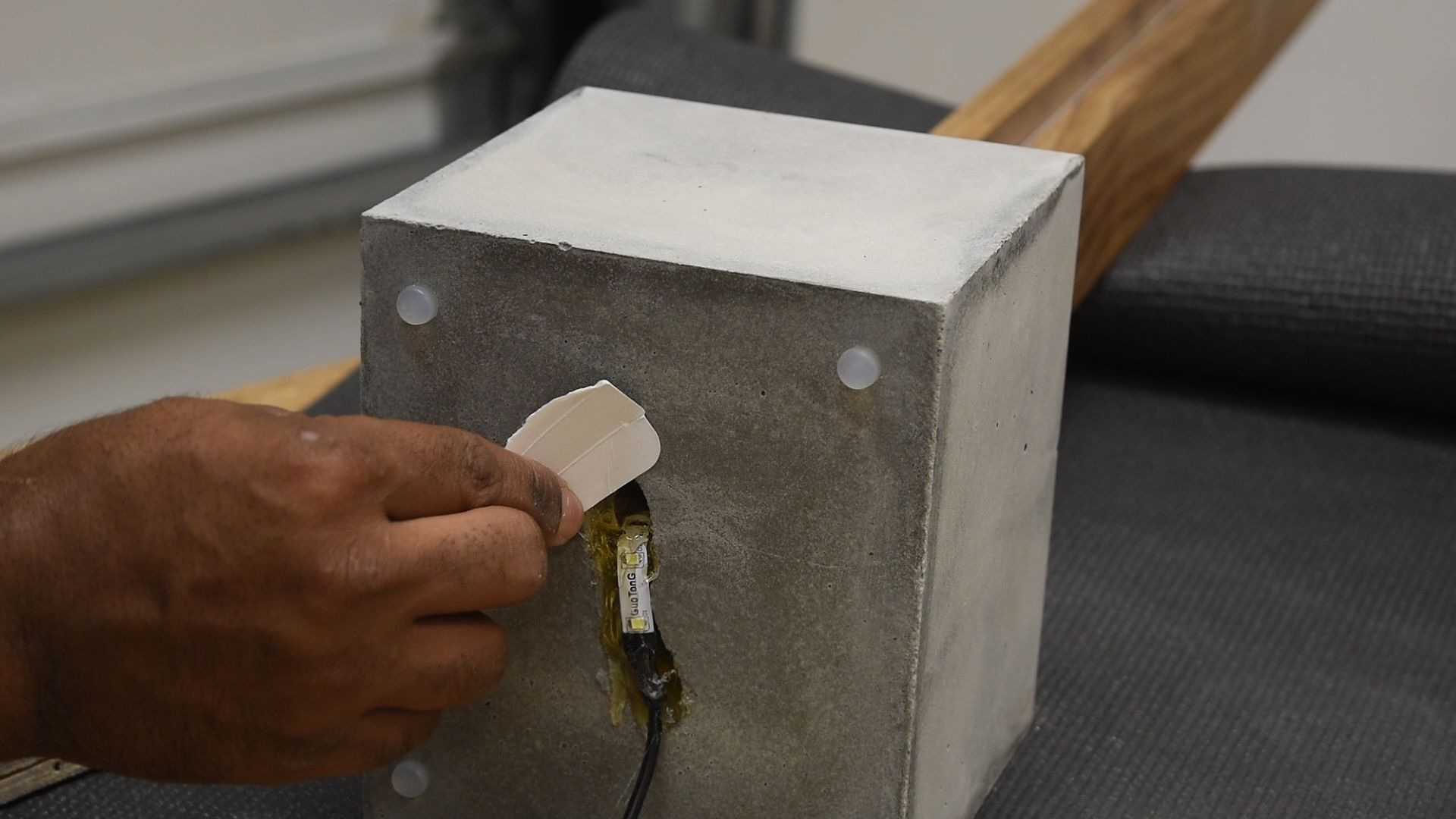 DIY Concrete and Wood LED Floor LAMP : 6 Steps (with Pictures ...