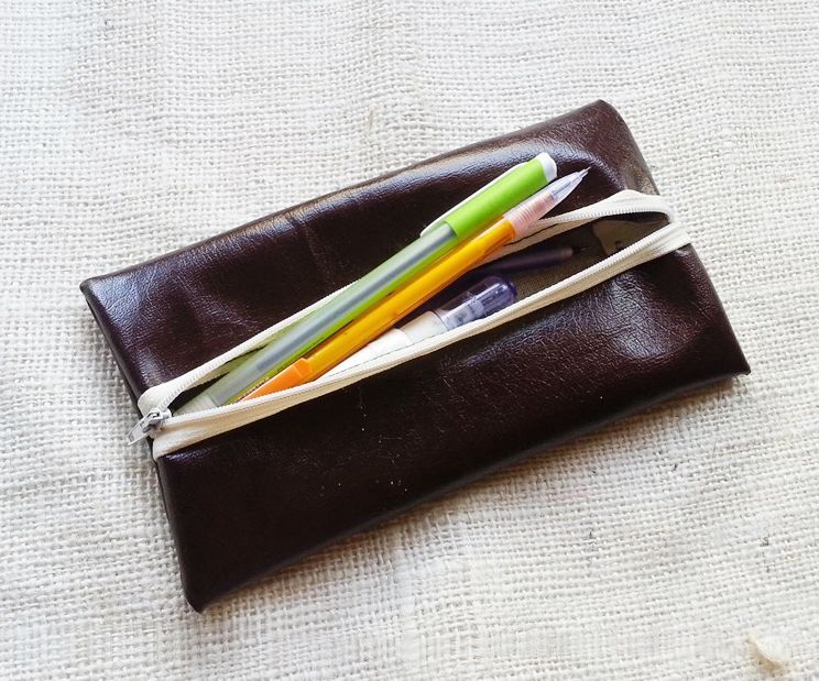 DIY Simple Stationary Case : 5 Steps (with Pictures) - Instructables