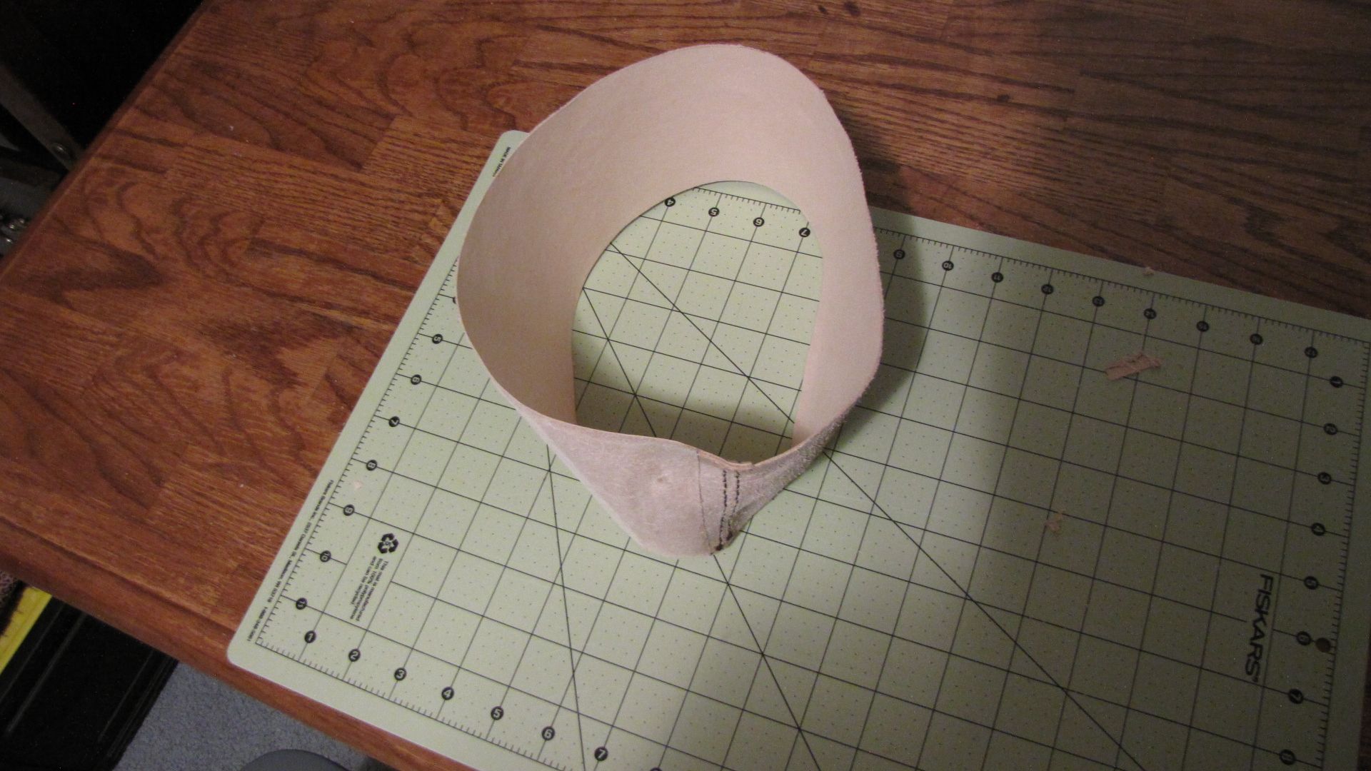 Hand-Crafted Leather Cowboy Hat : 9 Steps (with Pictures) - Instructables