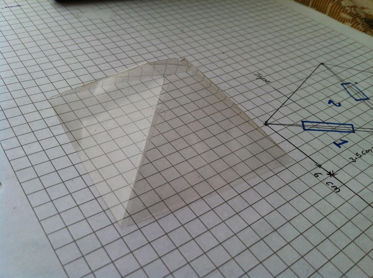 Amazing 3D Projection Pyramid in 10 Min From Clear Plastic Sheet ! : 3 ...