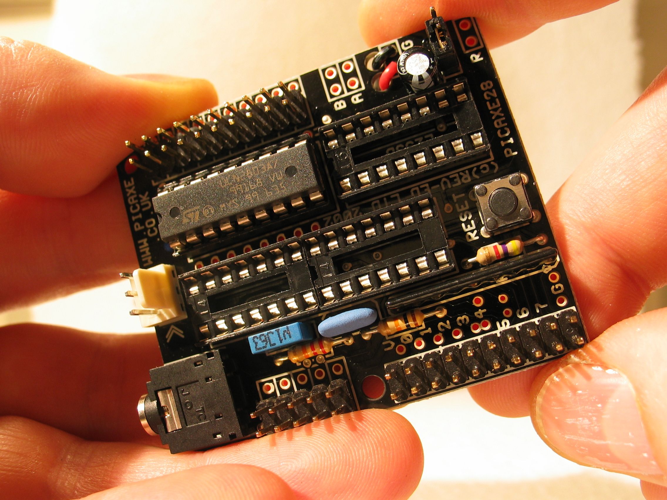 How to Build Your First Robot ($ 85) : 21 Steps (with Pictures ...