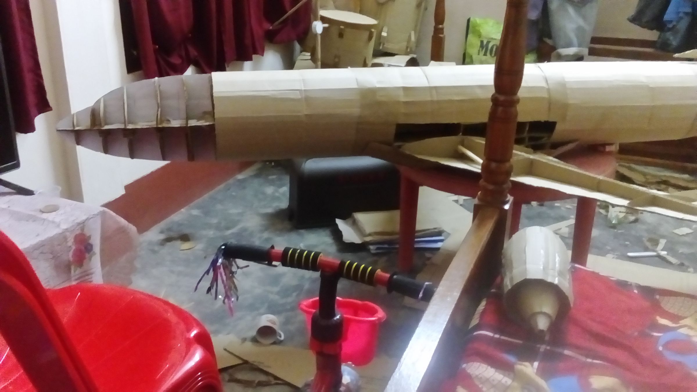 Boeing 737-800 Build Out of CARDBOARD : 9 Steps (with Pictures ...