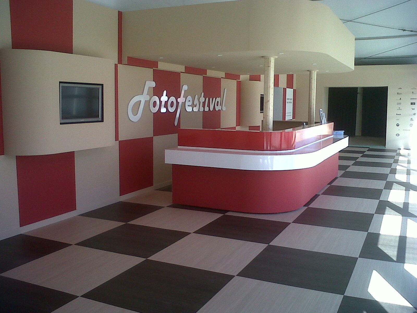 Retro Reception Desk : 9 Steps (with Pictures) - Instructables