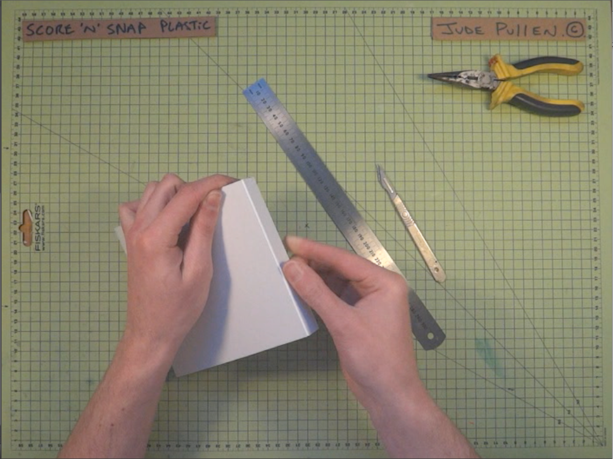 How to Make a Solder Buddy (from Sheet Plastic) : 15 Steps (with ...
