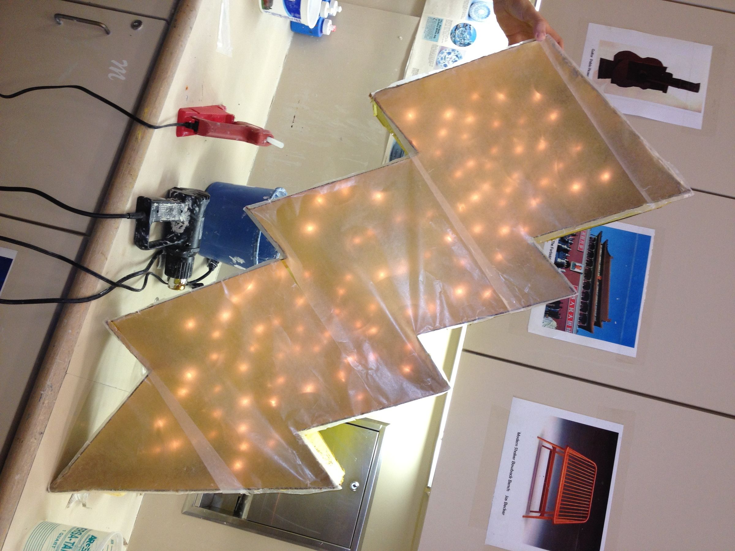 LIGHTNING BOLT!!! : 10 Steps - Instructables