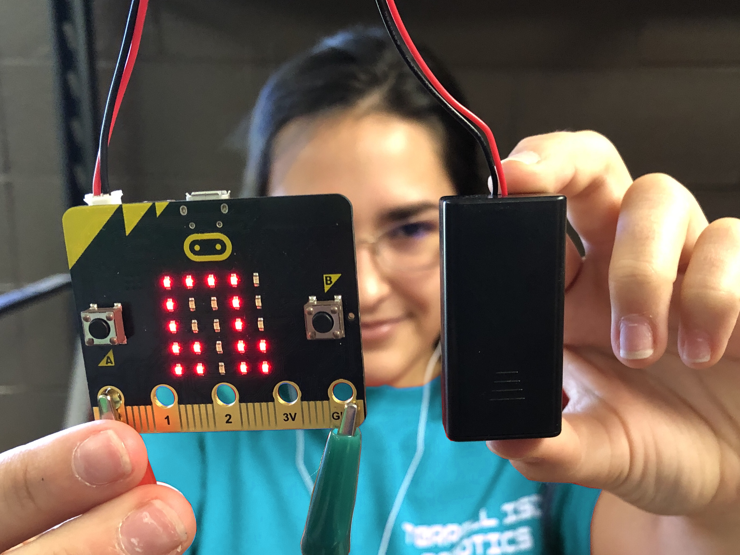 Hack Your Headphones - Micro:Bit : 15 Steps (with Pictures) - Instructables