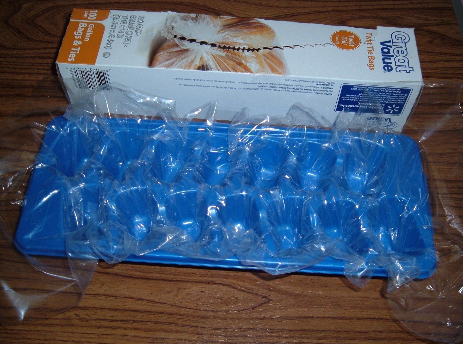 Frozen Fried-Onion Cubes Encased in Liner : 3 Steps - Instructables
