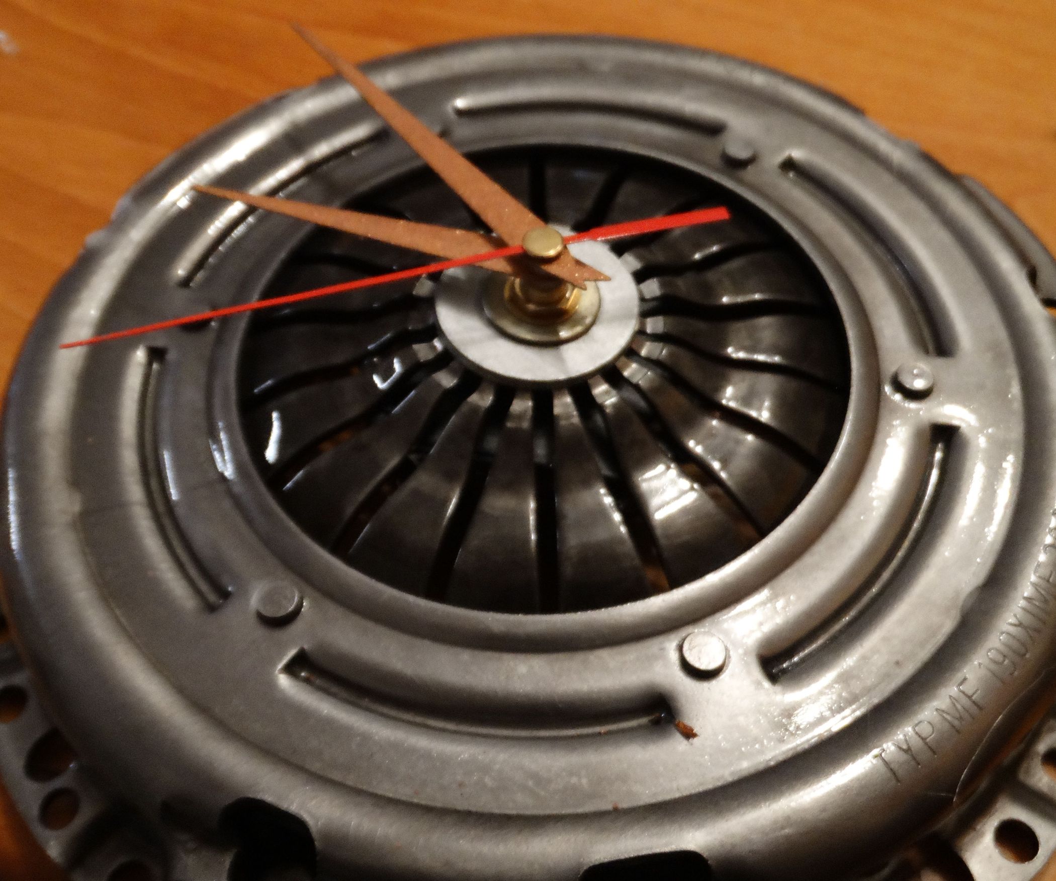 Clutch Pressure Clock : 3 Steps (with Pictures) - Instructables