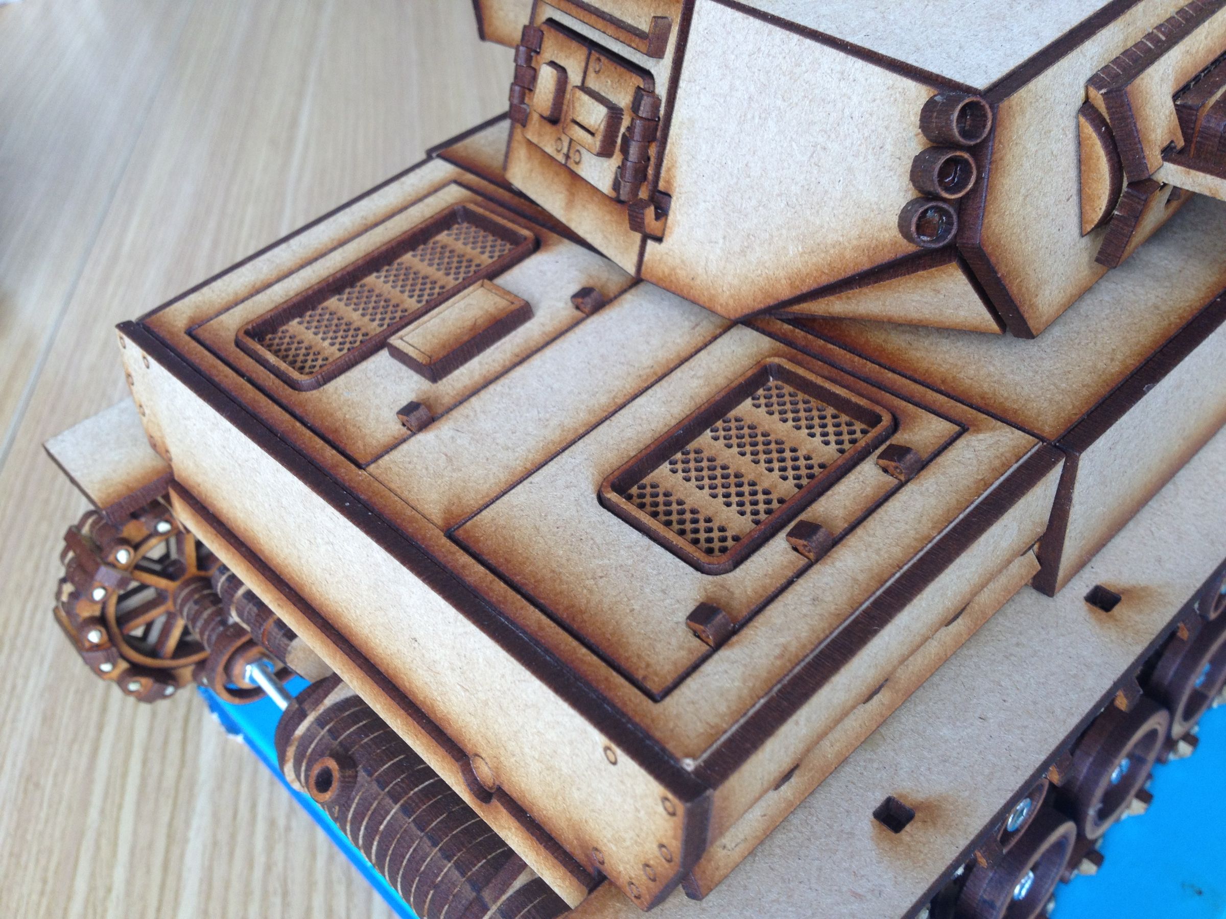 Carter's Lasercut Tank - Panzer IV G/H (motorized) : 10 Steps (with ...