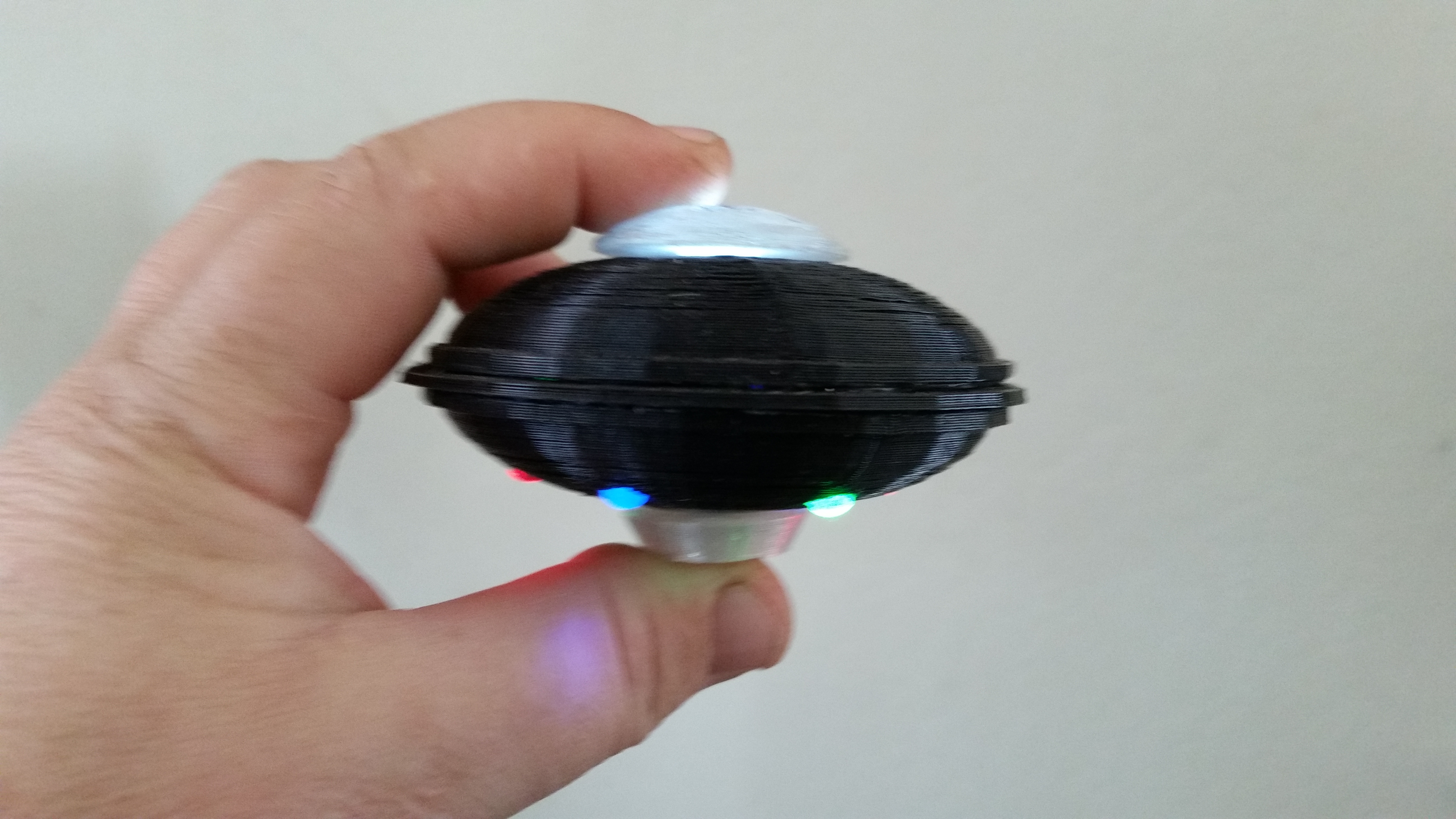UFO Fidget Spinner : 8 Steps (with Pictures) - Instructables