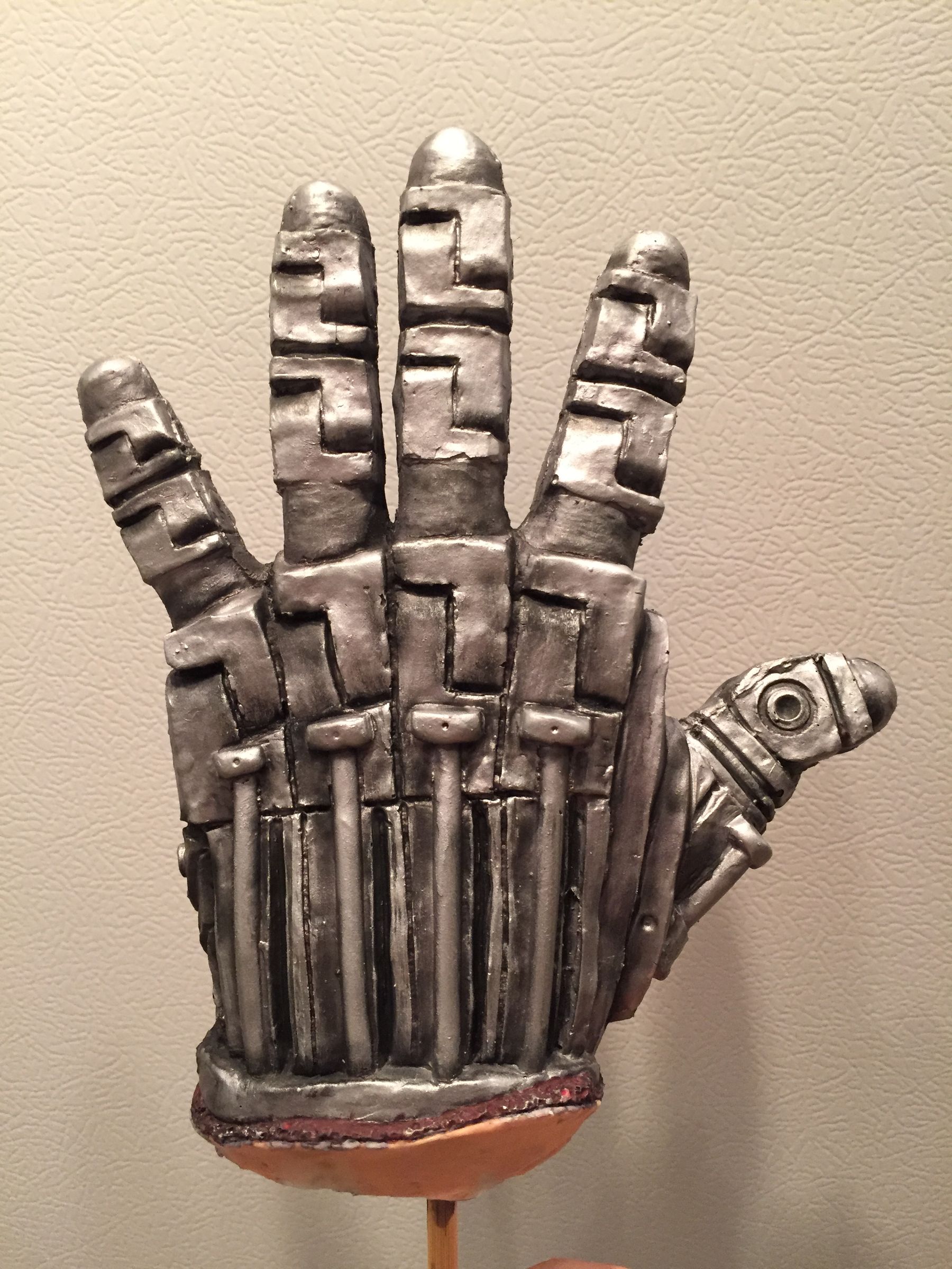 Terminator Glove and Eye : 15 Steps (with Pictures) - Instructables