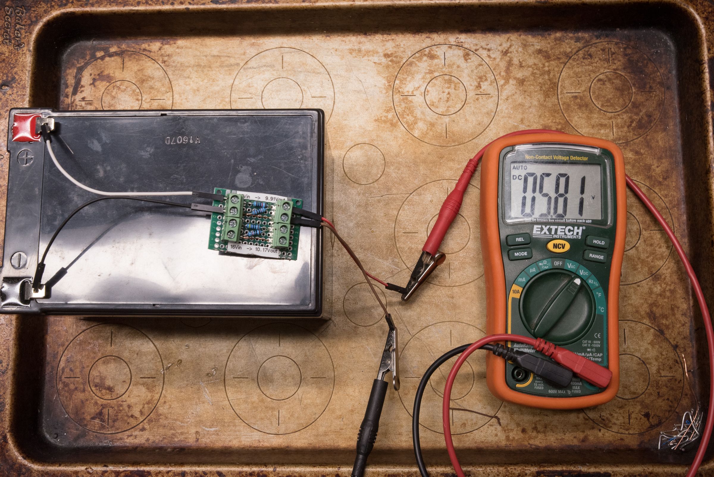 Voltage Divider for Solar Panel/Battery Monitoring : 6 Steps (with ...