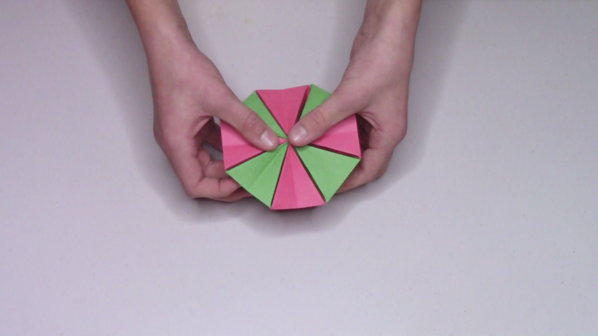 Paper Origami Twister : 3 Steps - Instructables