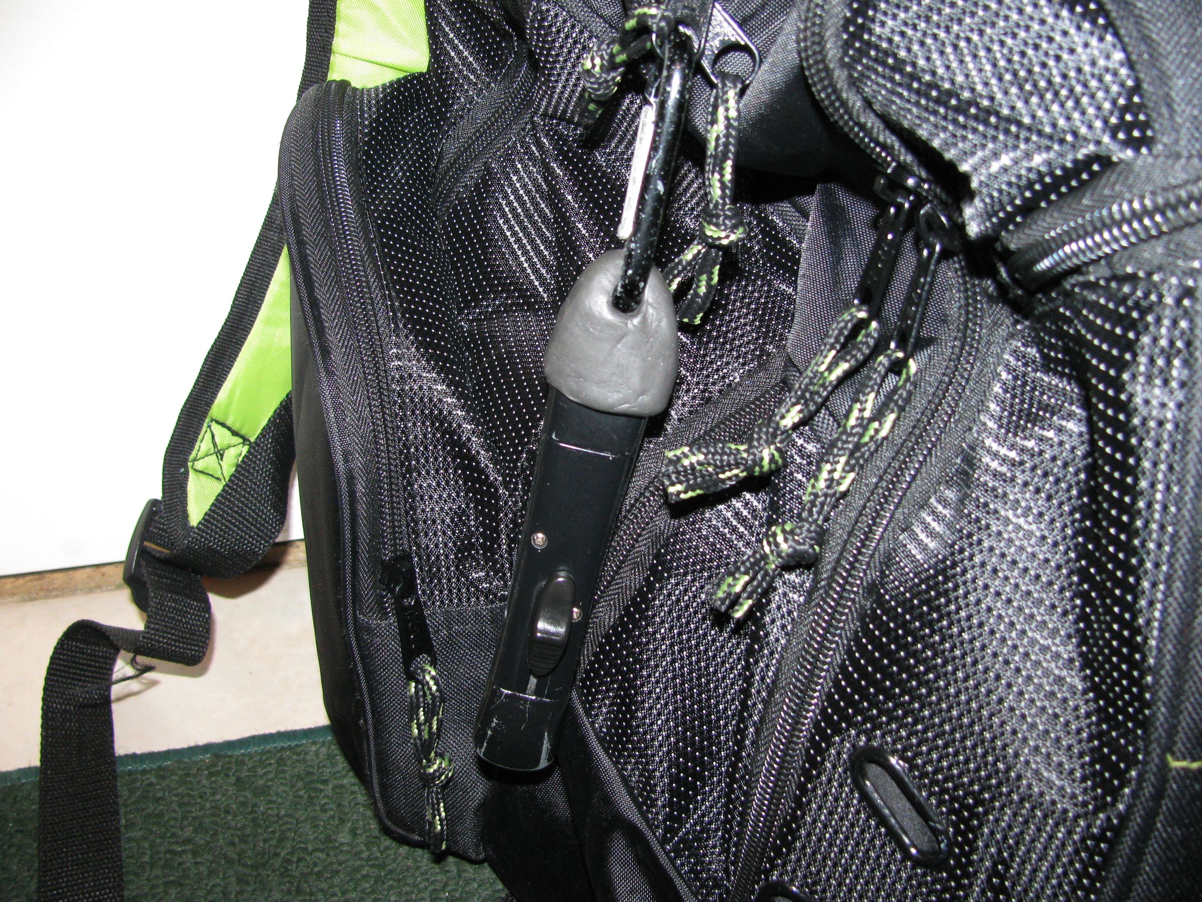 Sugru Knife Caddy/Case! : 5 Steps (with Pictures) - Instructables