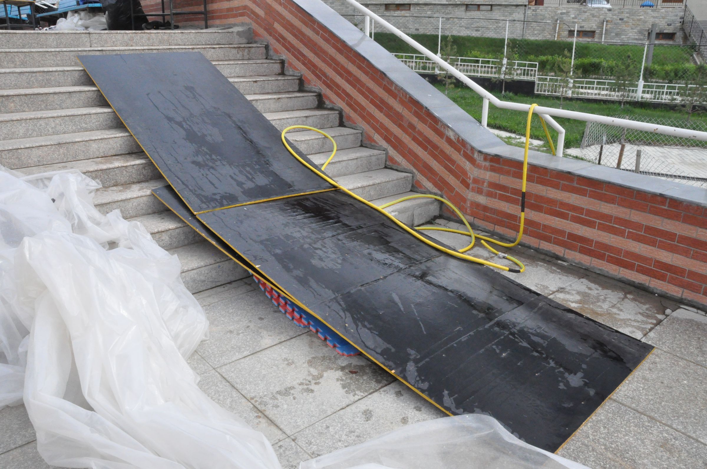 DIY Water Slide : 7 Steps (with Pictures) - Instructables