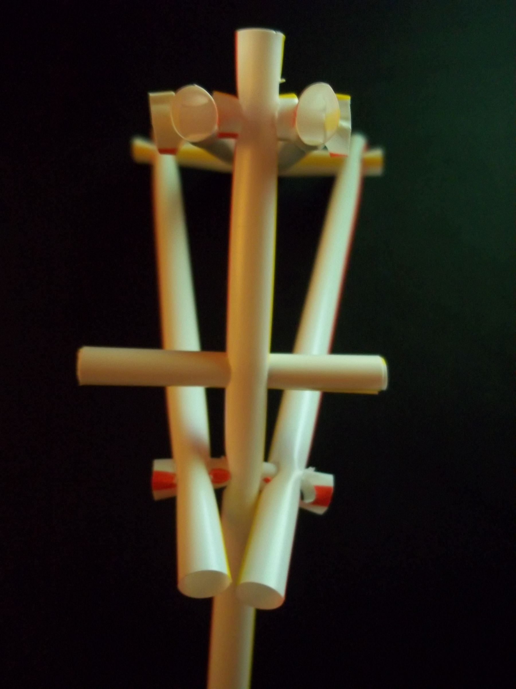 Trebuchet Catapult Using Only Fast Food Straws - Straw Builder Project ...